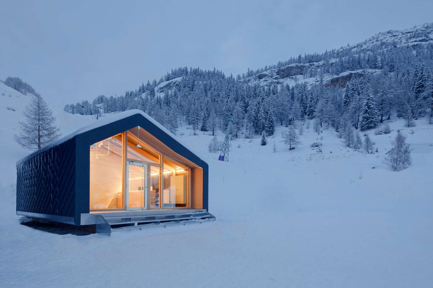 Photo 44 of 101 in 101 Best Modern Cabins from Outdoors - Dwell