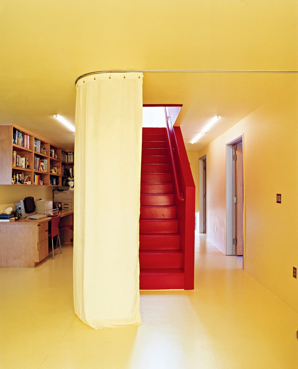 Photo 3 of 17 in 17 Stellar Uses of Color in Home Offices by Dwell from ...