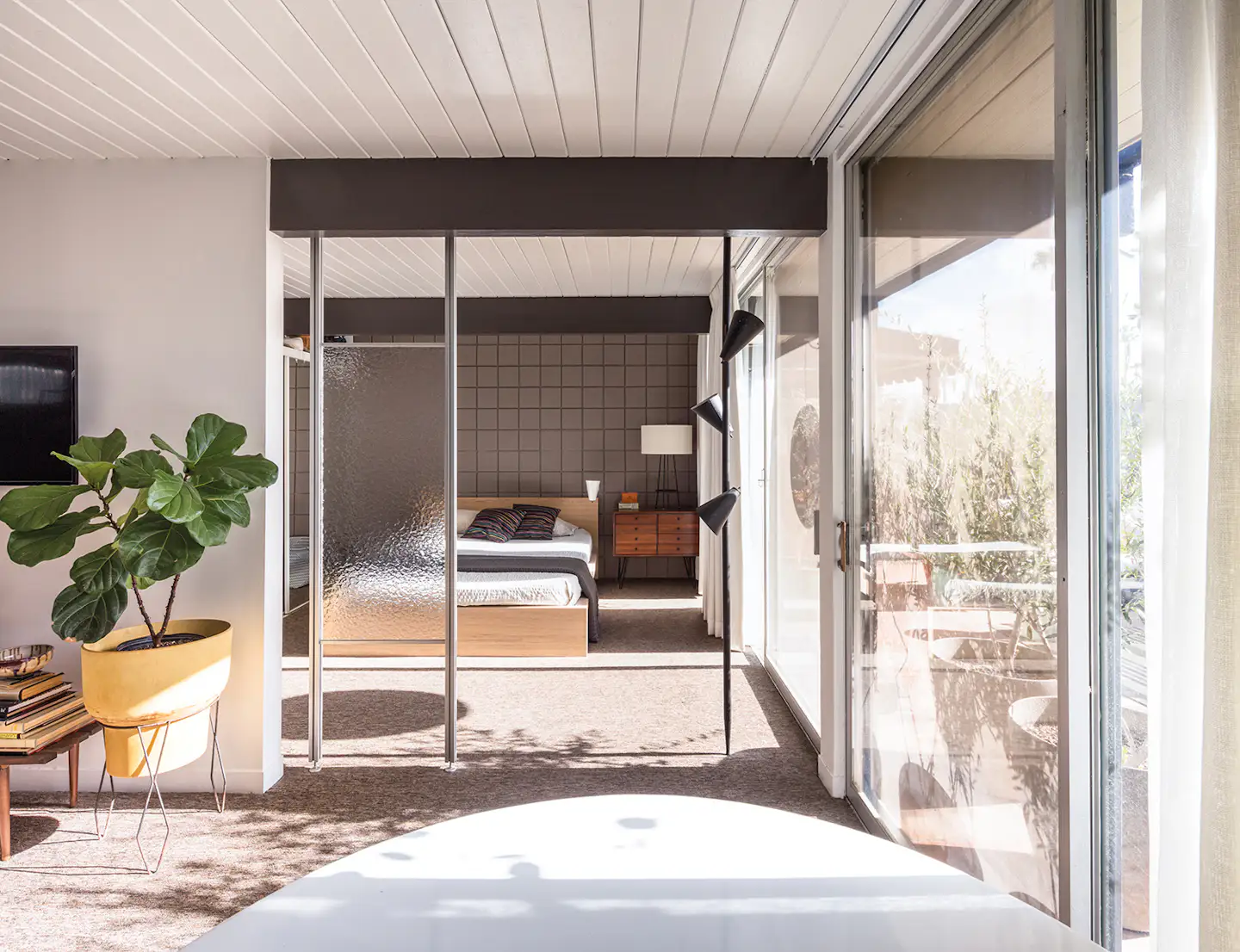 What Are Alexander Homes, and Why Are They Still So Beloved? - Dwell
