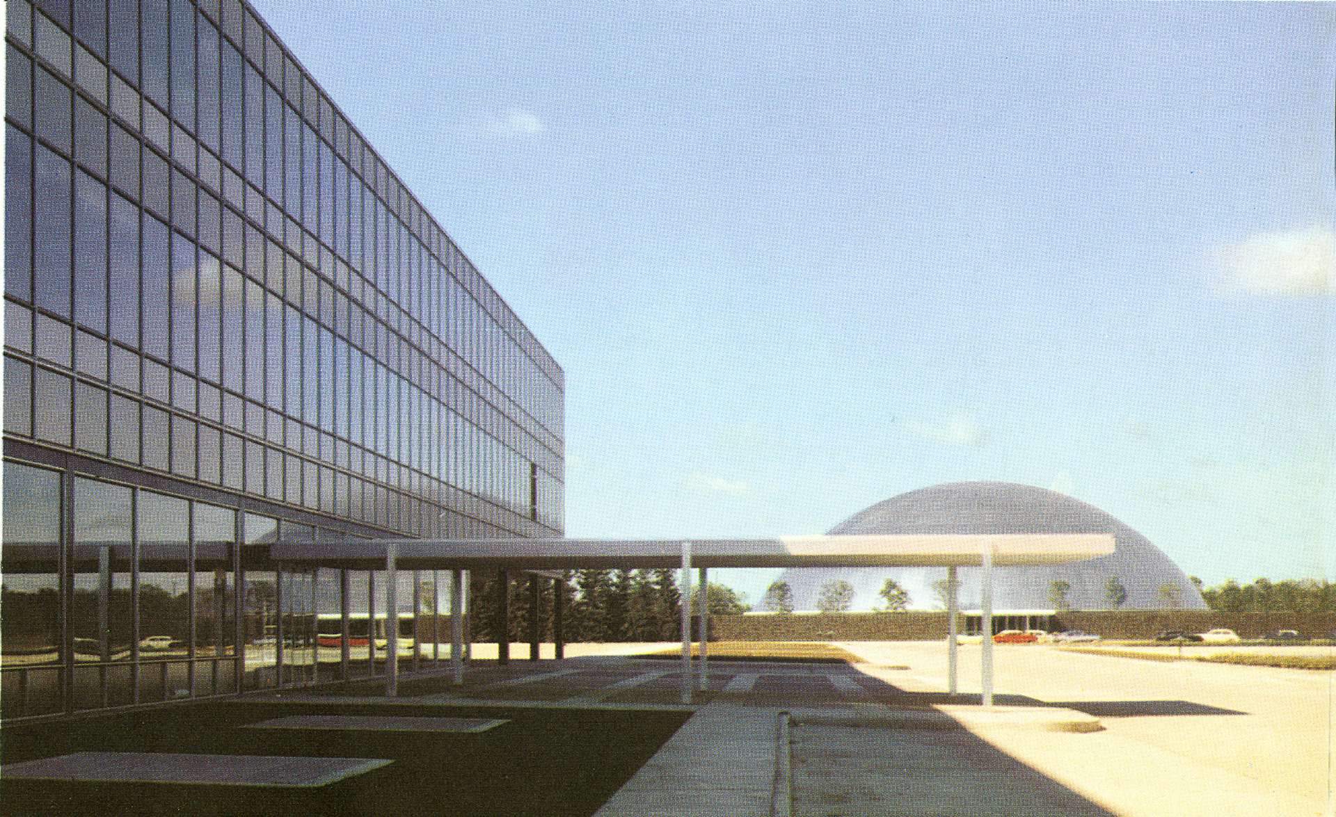Rare Archival Photos of the GM Technical Center (9 Photos) - Dwell