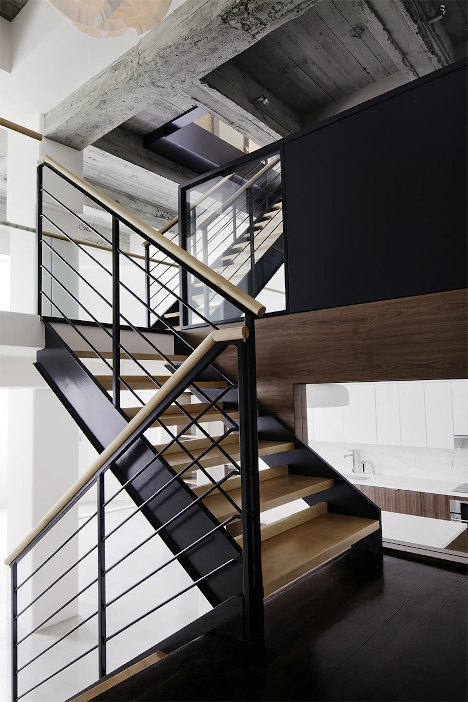 Ever Dream of Taking Over Your Neighbor’s Apartment? (11 Photos) - Dwell