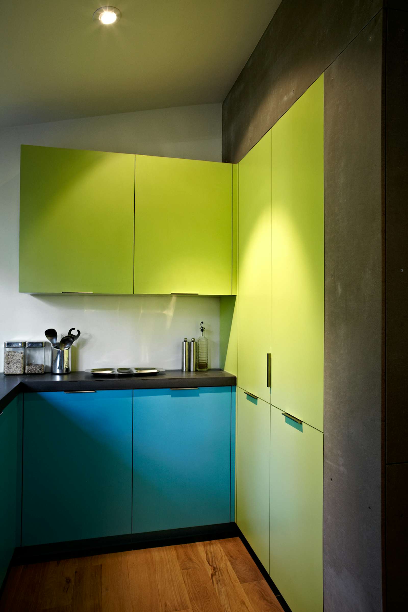 Photo 3 of 6 in Modern Kitchen Renovation with Mid-Century Roots - Dwell