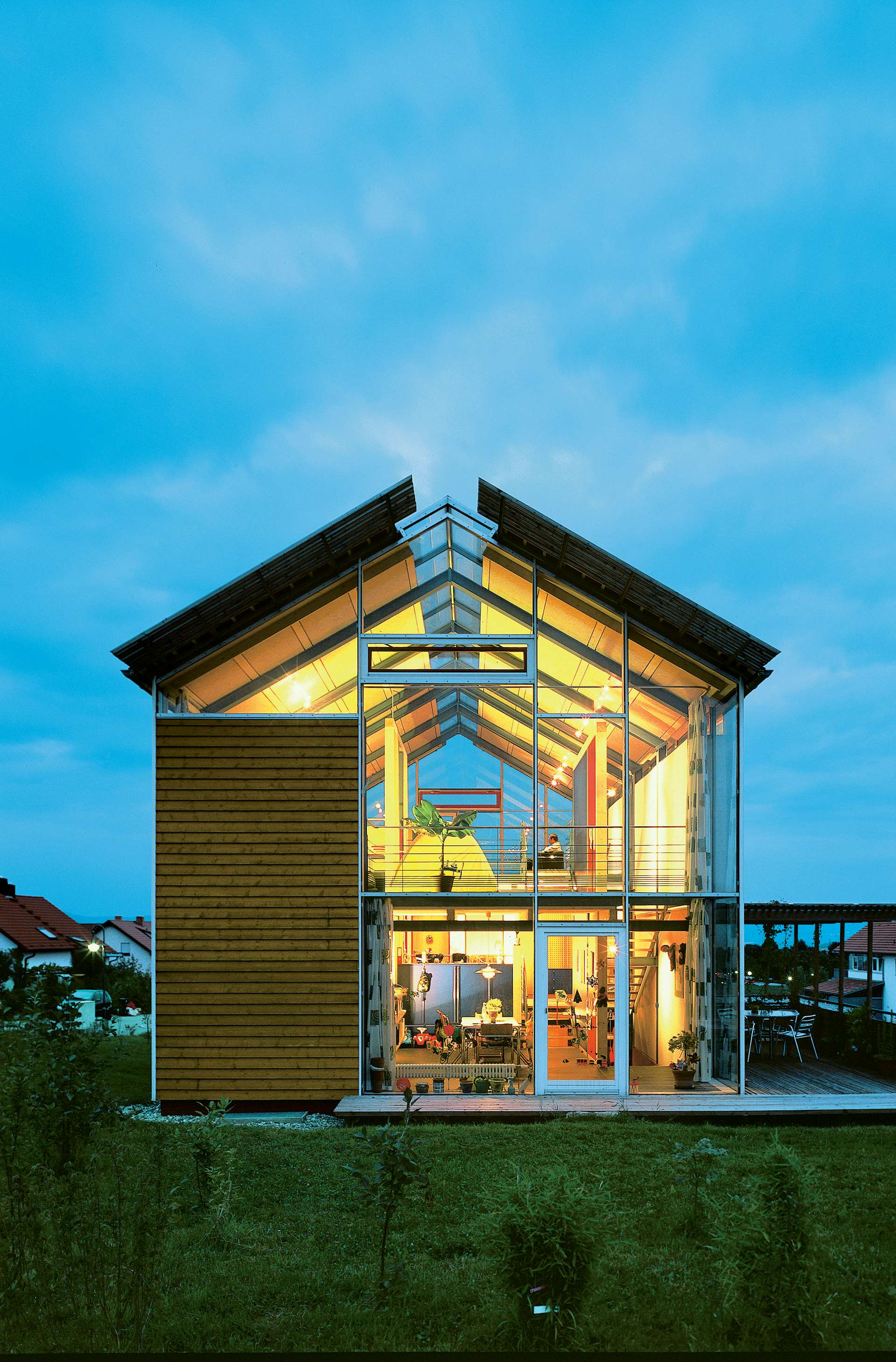 Steel Framed Split-Level Home in Germany - Dwell