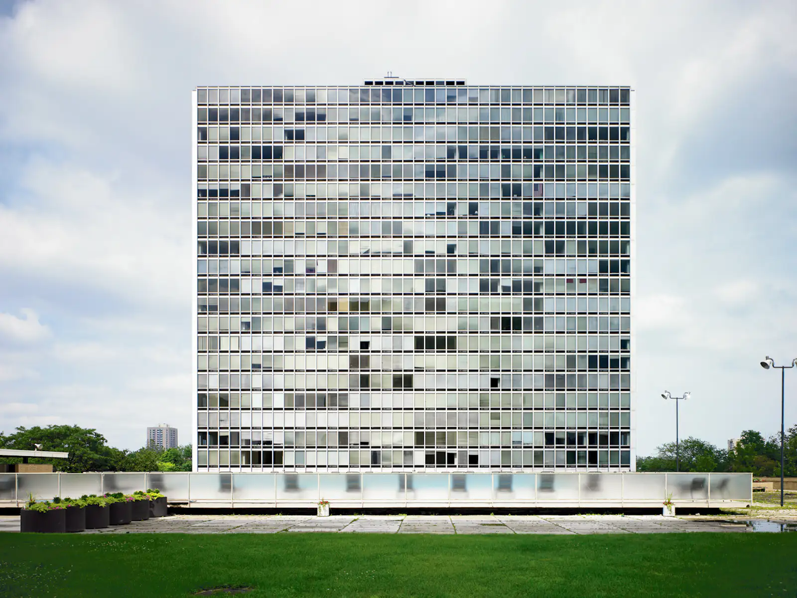 Less Is More: 10 Buildings by Ludwig Mies van der Rohe - Dwell