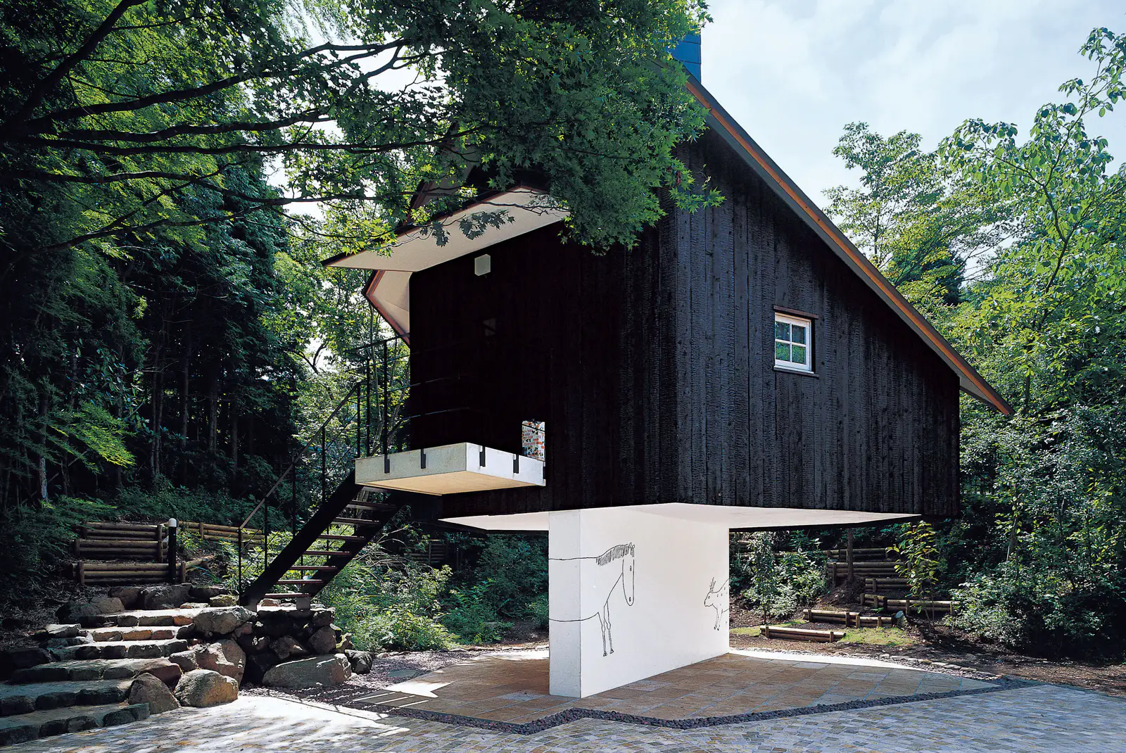 Photo 4 of 23 in Terunobu Fujimori - Dwell
