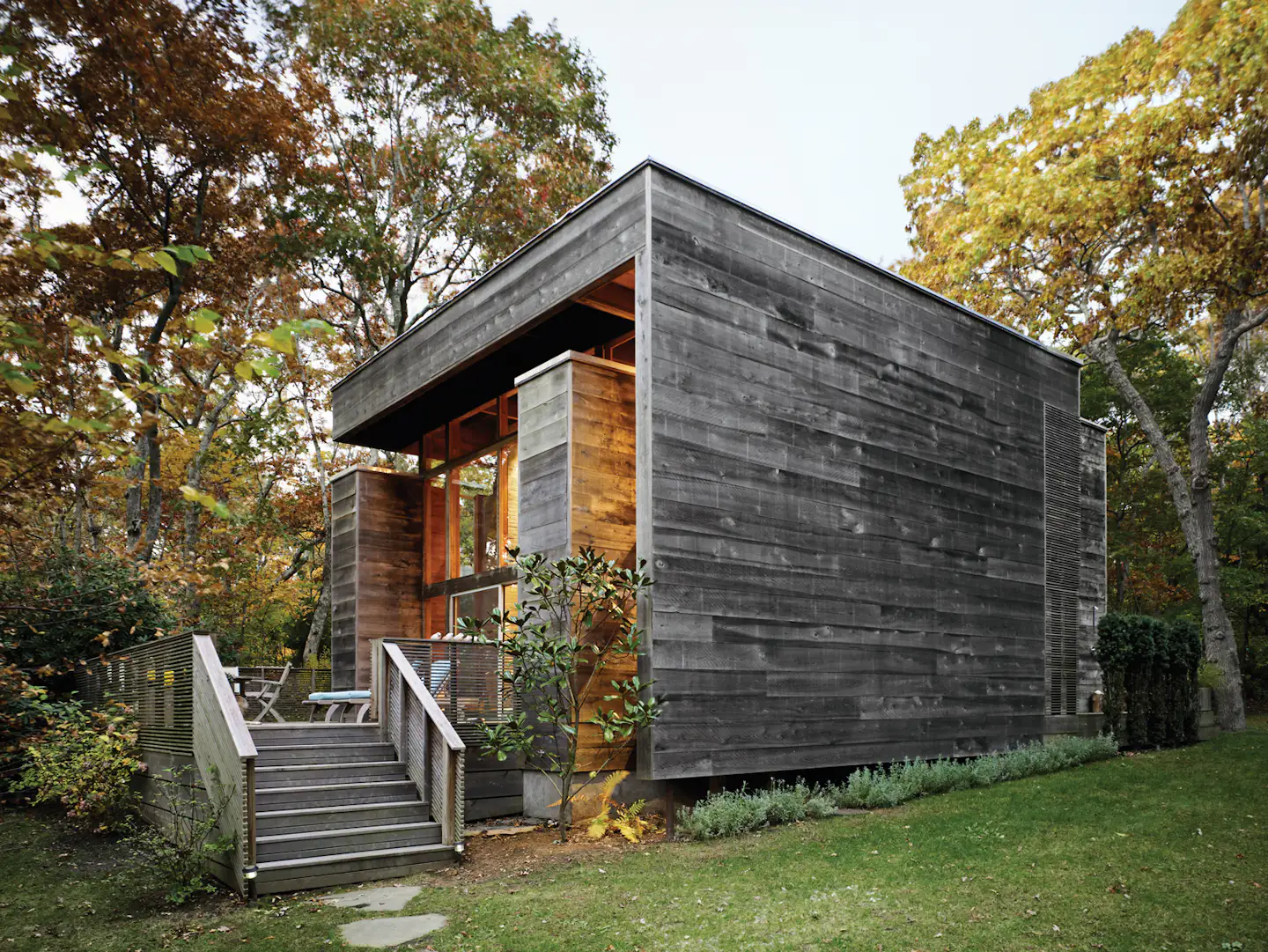 A Harry Bates-Designed Home Is Available to Rent in East Hampton - Dwell