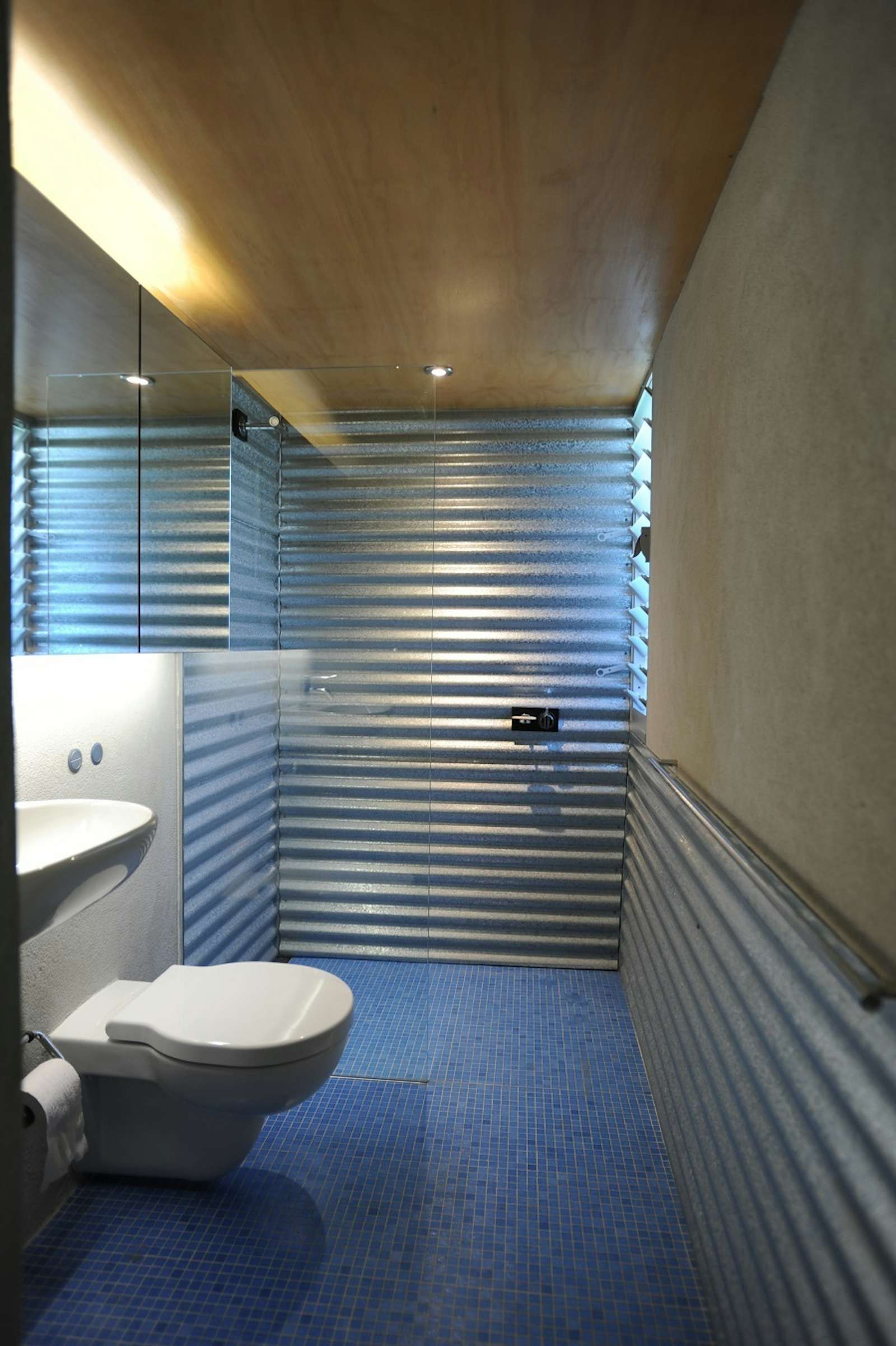 Photo 7 of 10 in Compact Australian Home Clad in Steel and Concrete - Dwell