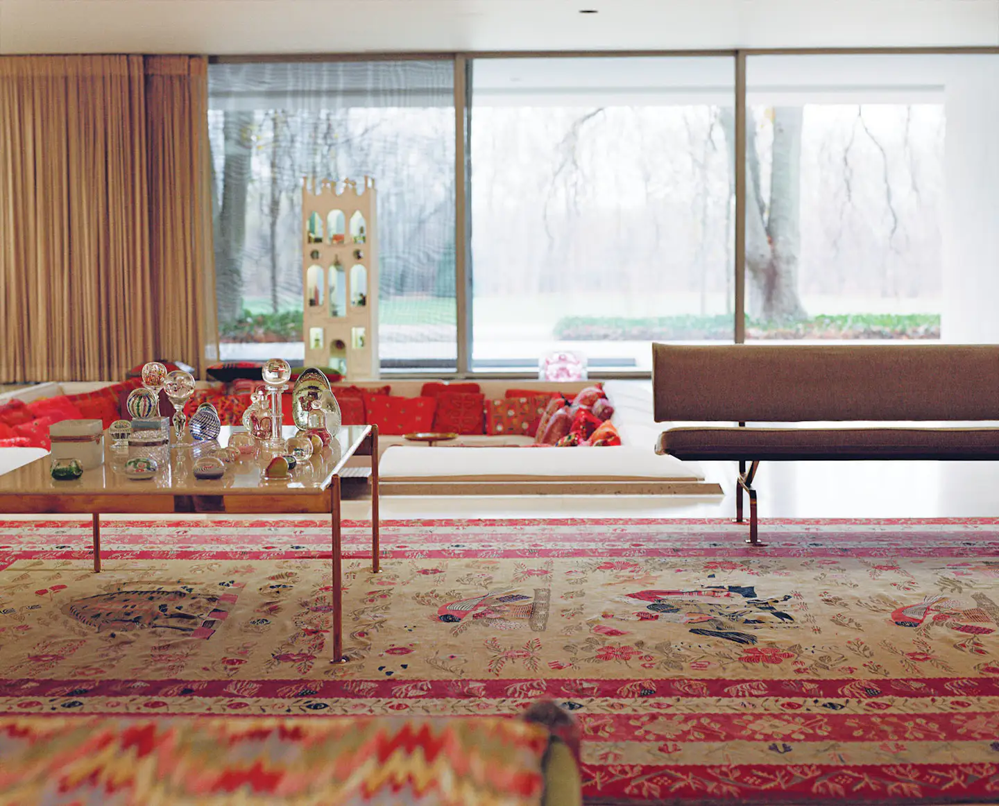 Miller House in Columbus, Indiana by Eero Saarinen (19 Photos) - Dwell