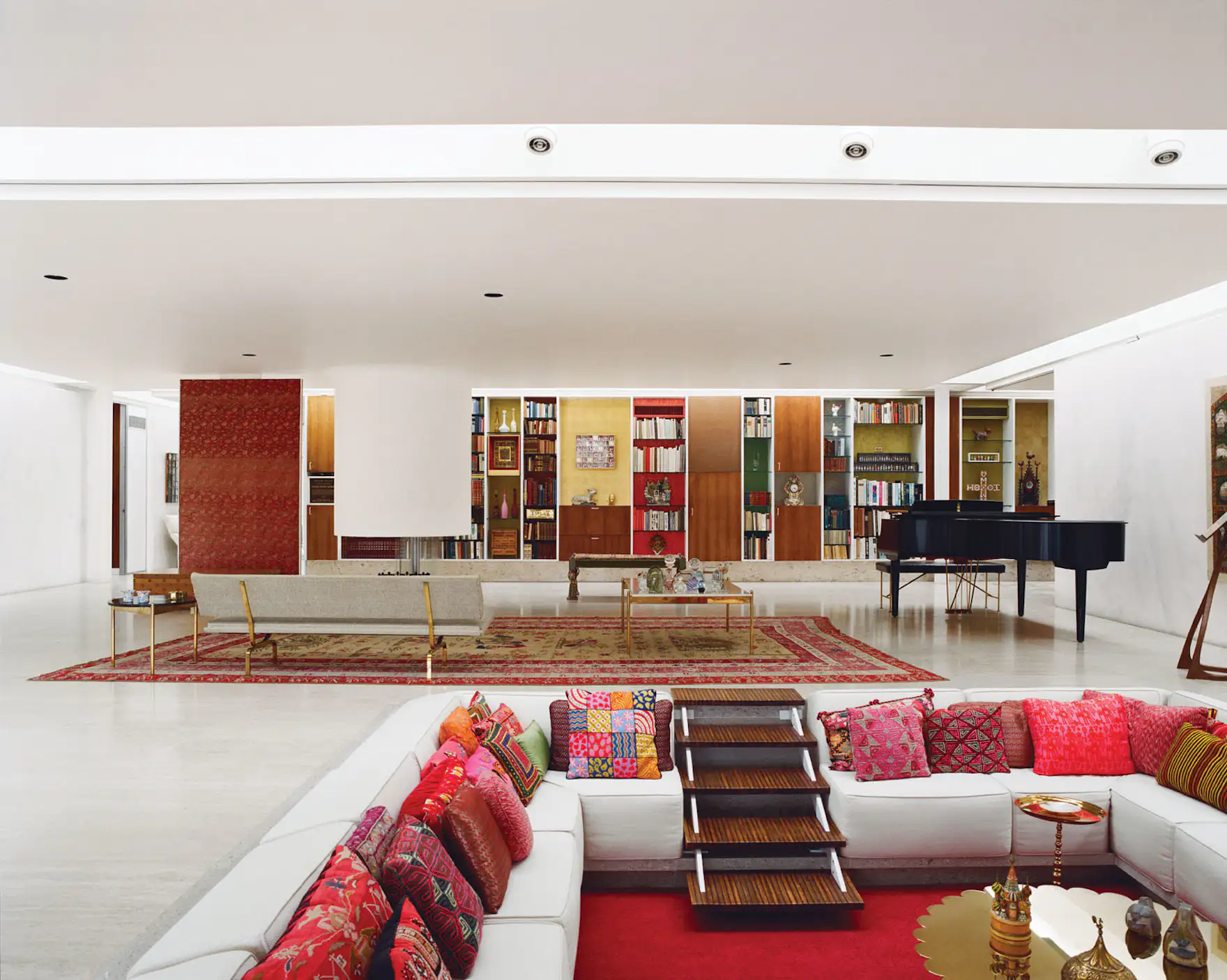 Miller House in Columbus, Indiana by Eero Saarinen (19 Photos) - Dwell