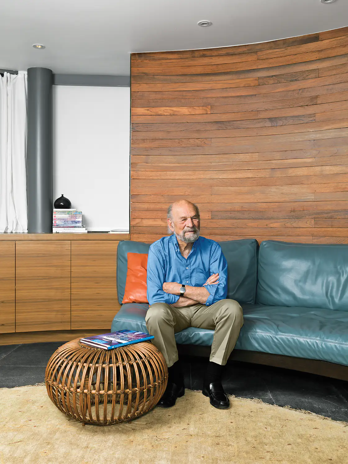 Photo 5 of 11 in They Updated a 1980s Ray Kappe Beach House—With the ...