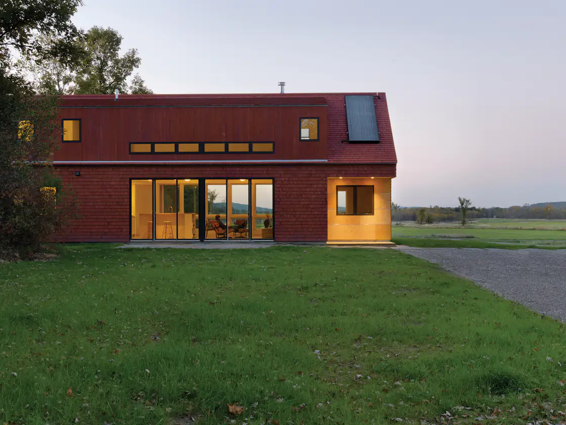 Photo 6 of 20 in 20 Modern American Farmhouses That Update Tradition ...