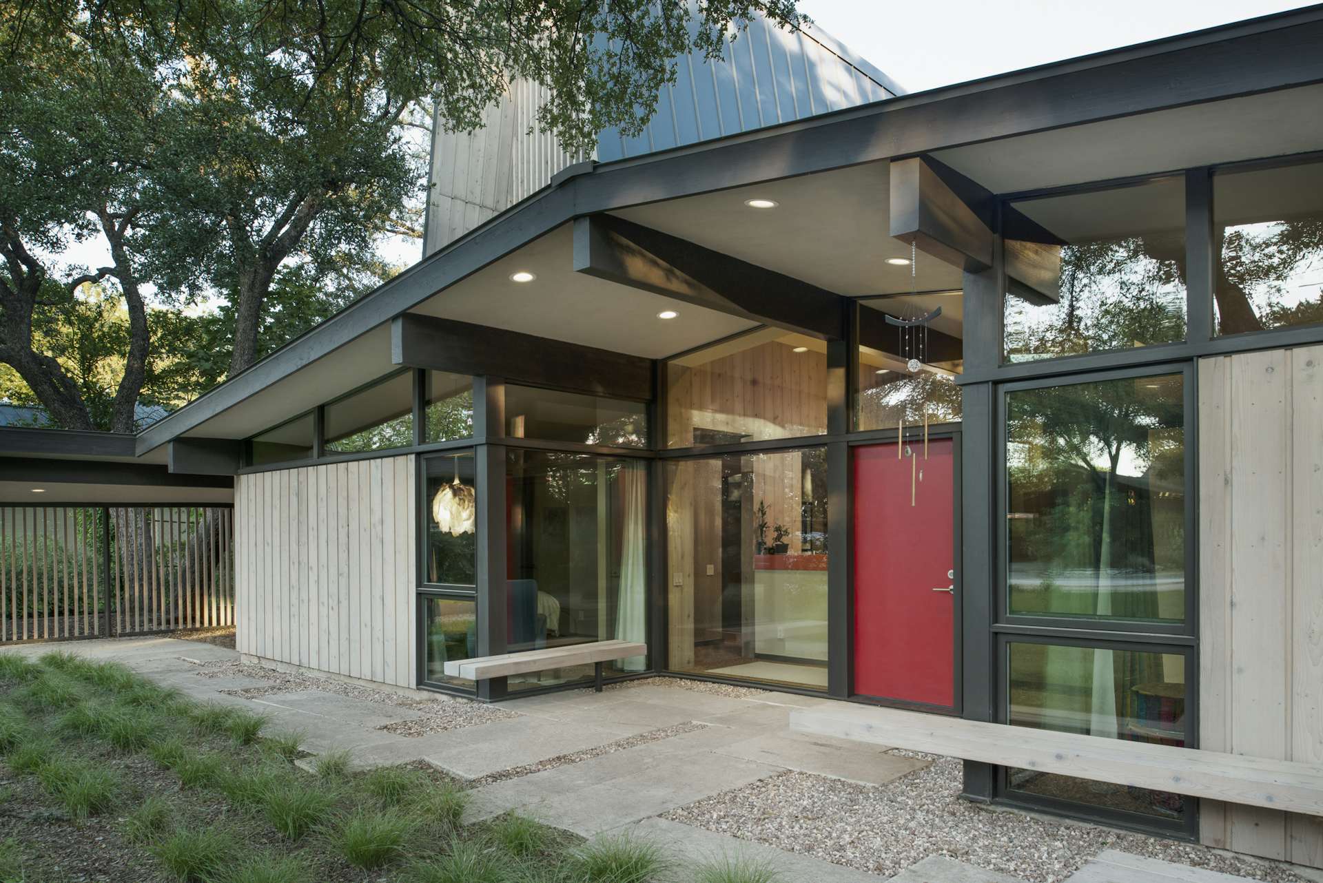 Modern Homes With Colorful Front Doors - Dwell