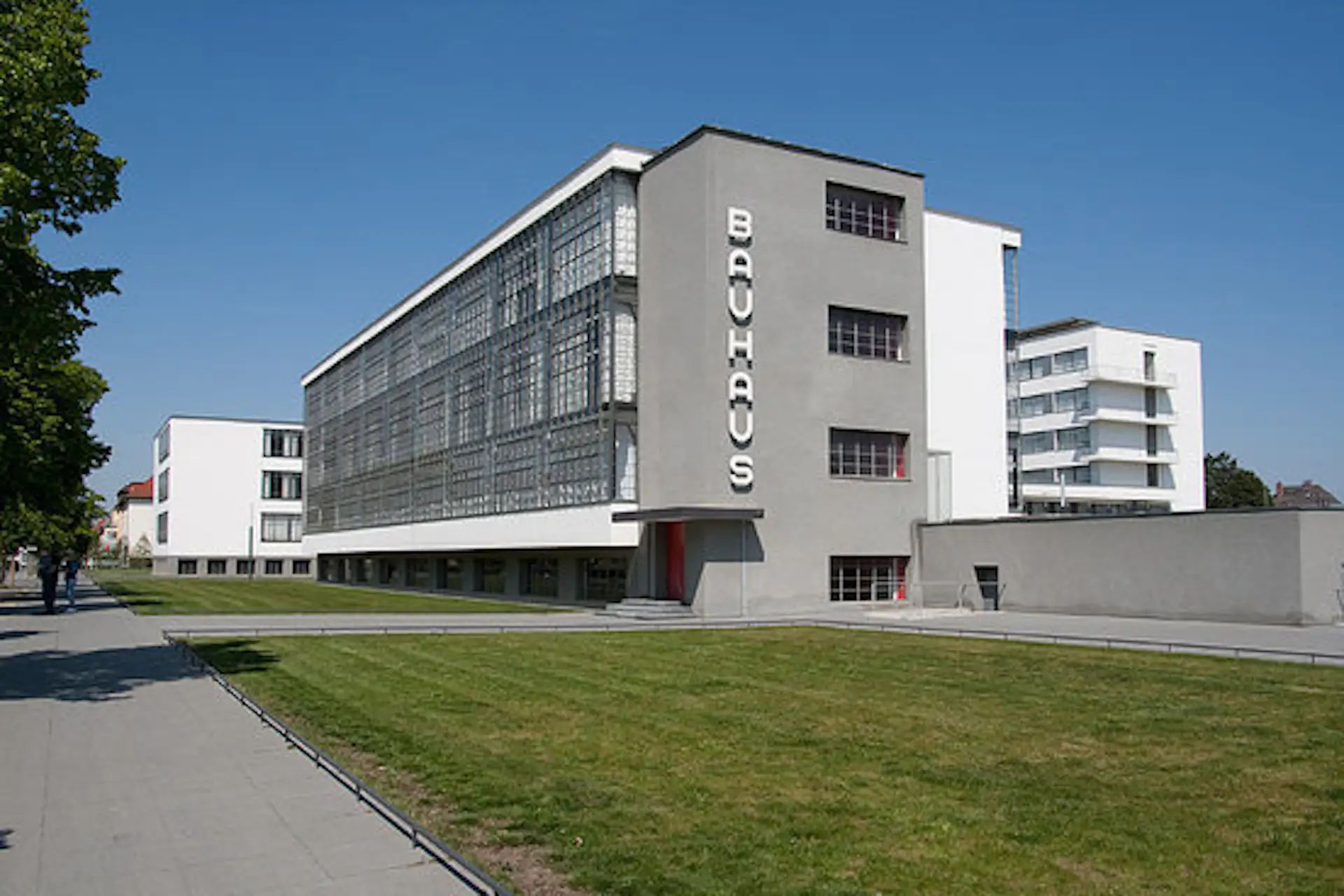 Photo 7 of 9 in Design Icon: Walter Gropius - Dwell