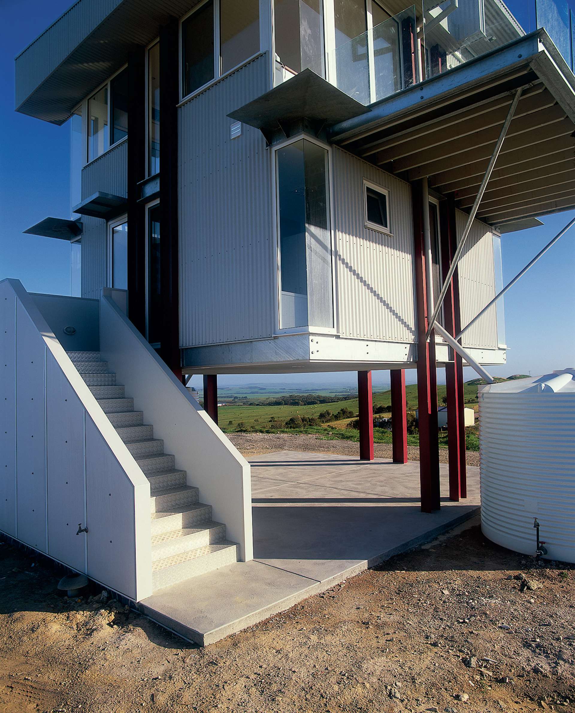 Photo 5 of 8 in How to Build A Modern Beach House by Jacqueline Leahy ...