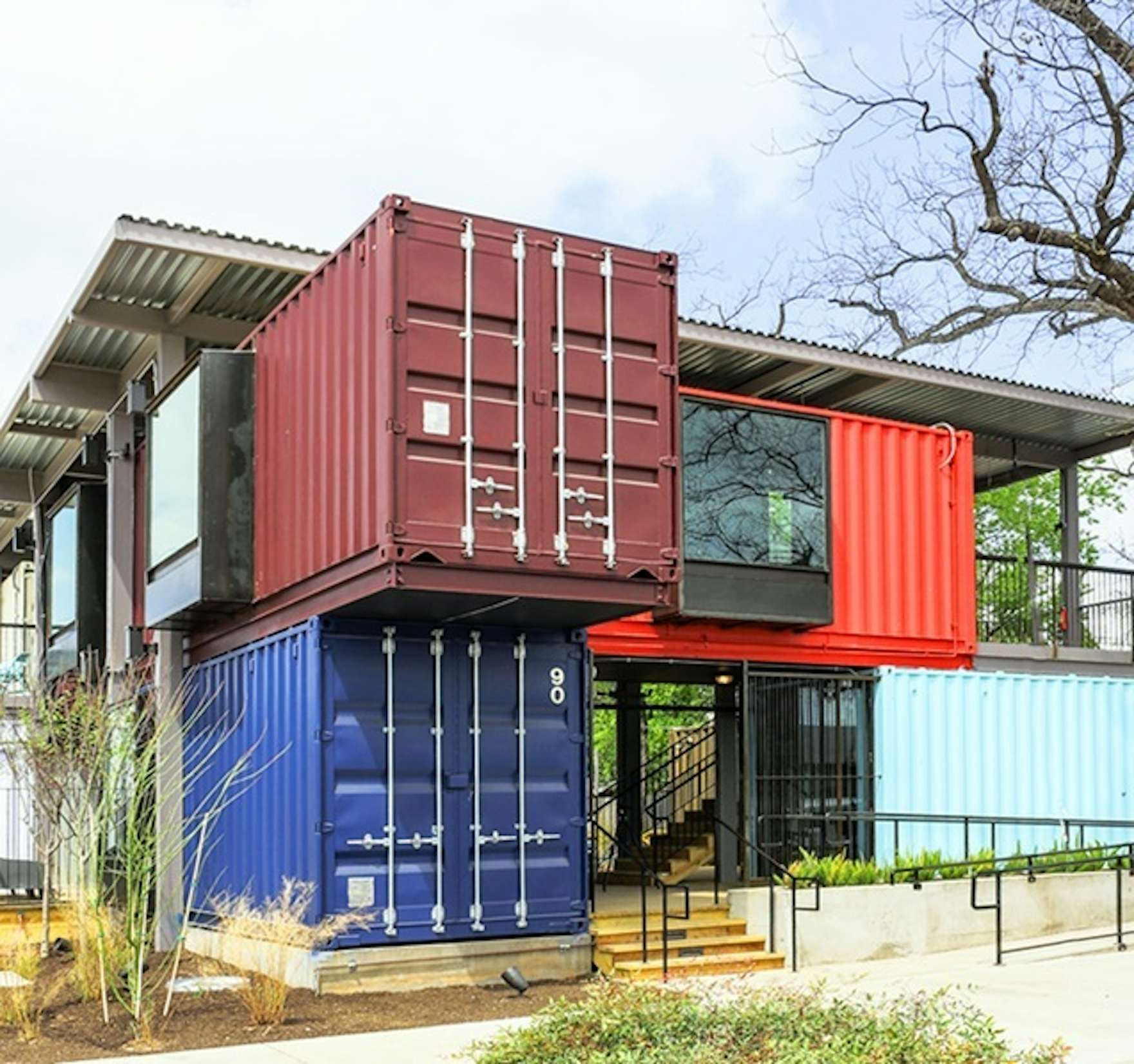 Photo 6 of 10 in Examples of Shipping Container Architecture by Patrick ...