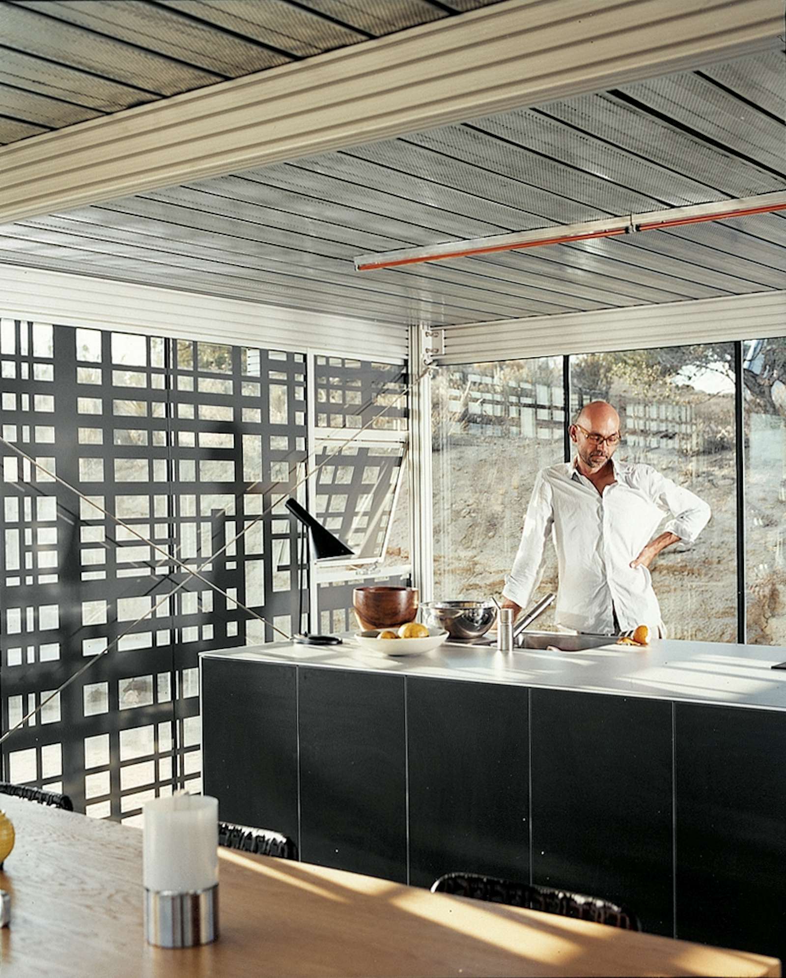 Photo 6 of 20 in 20 Best Modern Kitchen Counters from In California’s ...