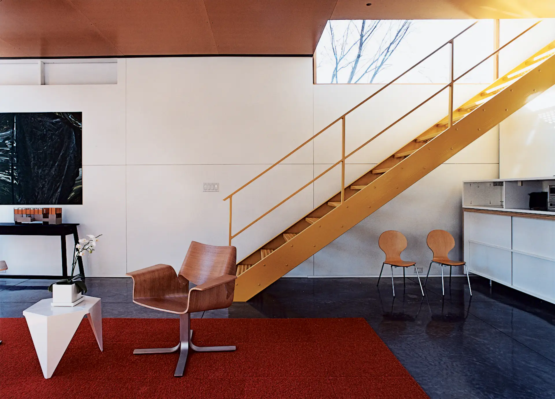 Photo 5 of 18 in 18 Smart and Surprising Under-Stair Storage Solutions ...
