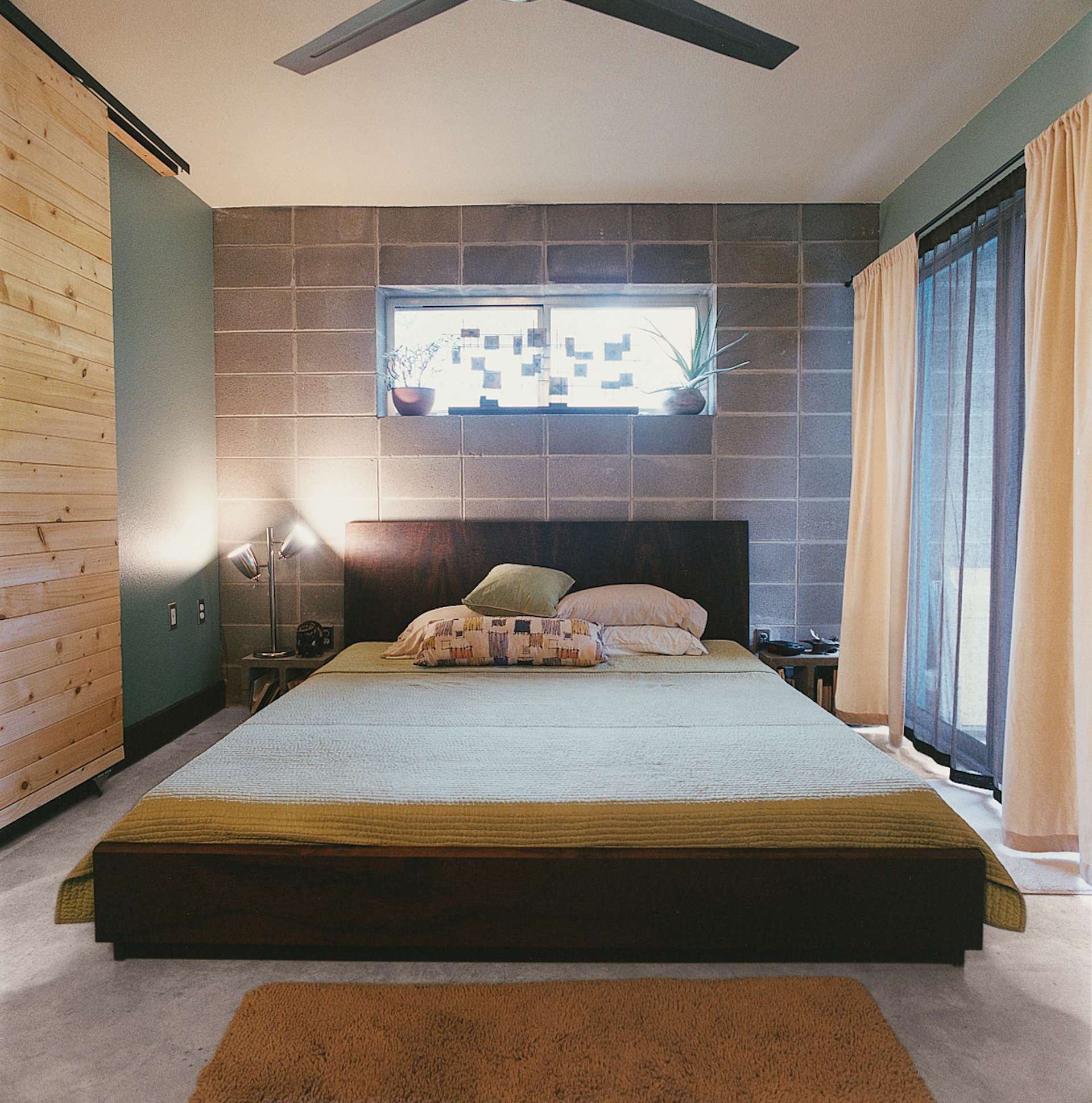 Here’s How to Put Your Bed on the Floor Without it Looking Sloppy - Dwell