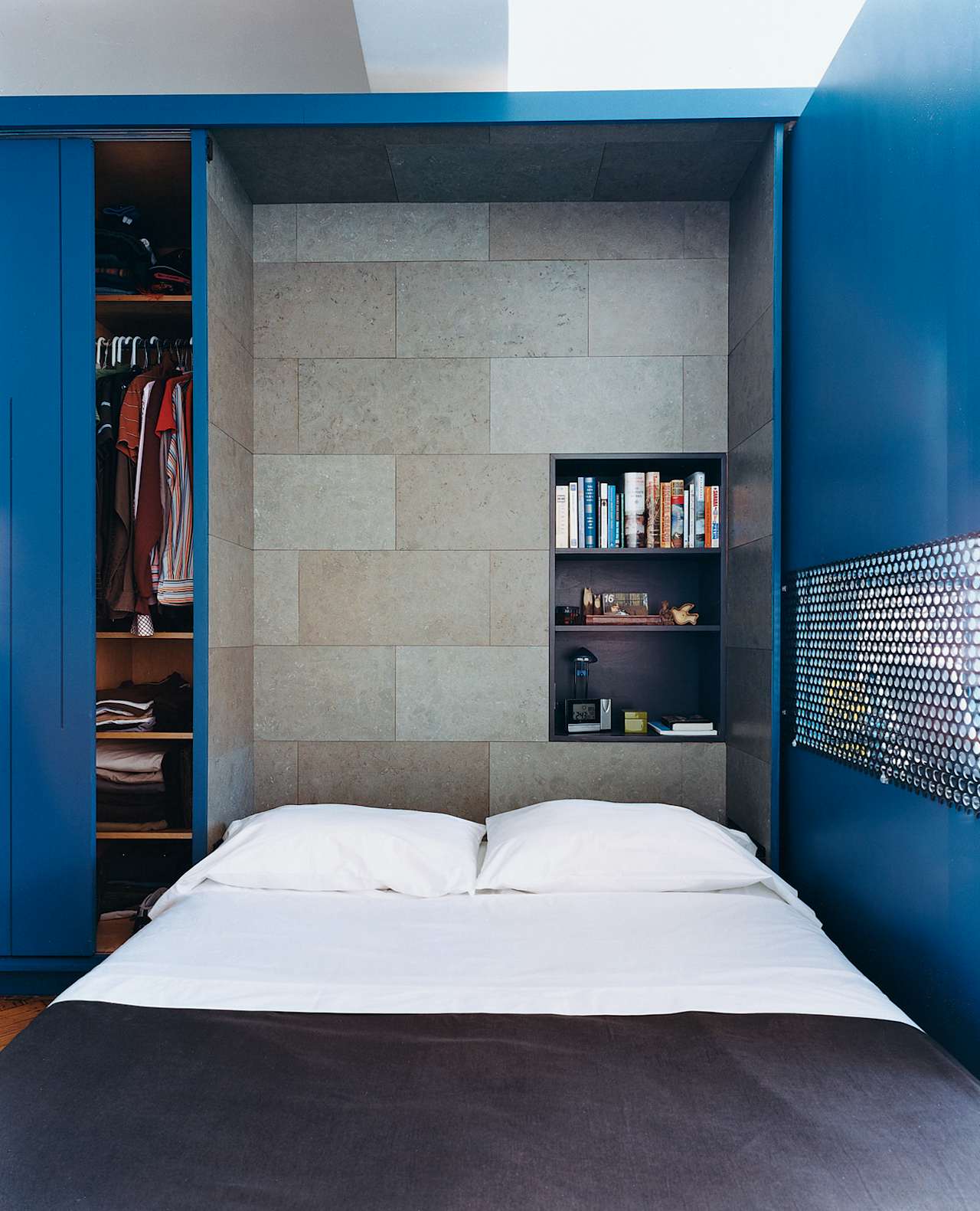 Photo 5 of 5 in You Can Do It All in 450 Square Feet - Dwell