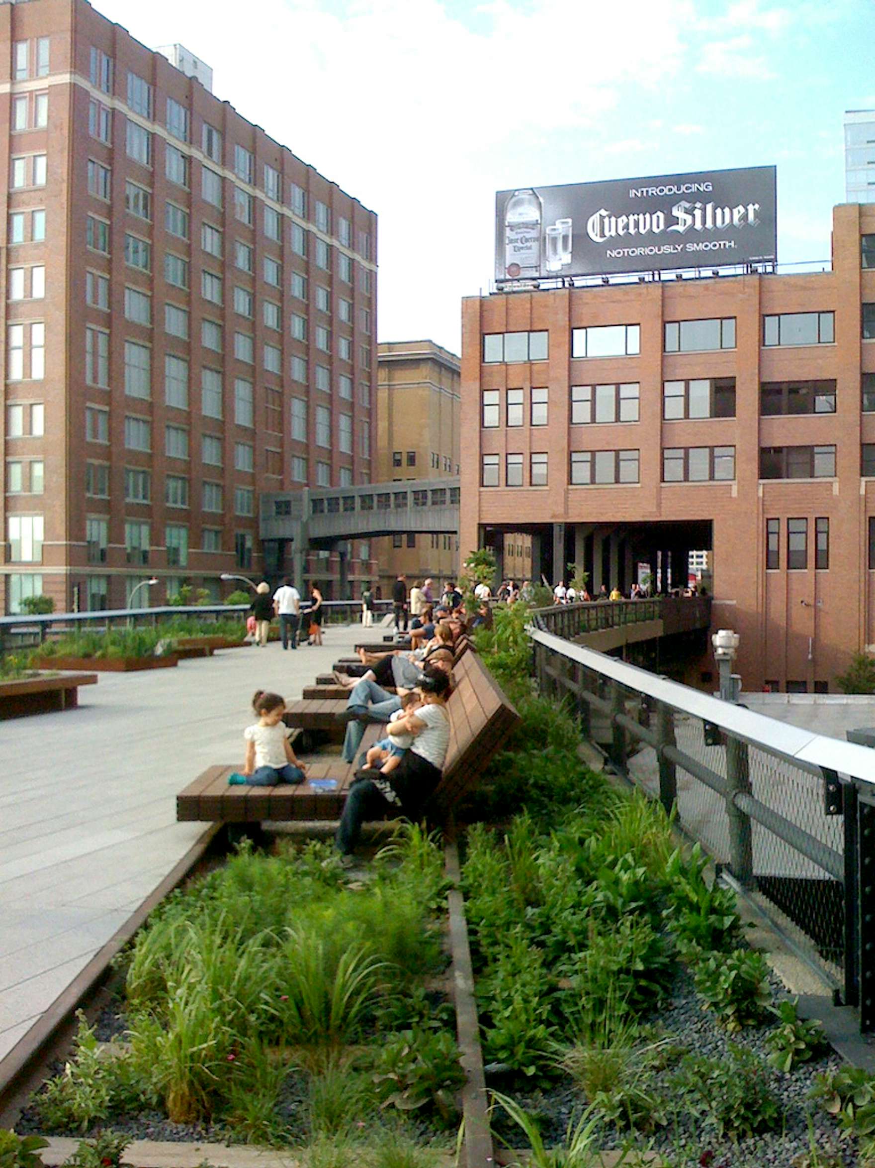 The High Line Opens - Dwell