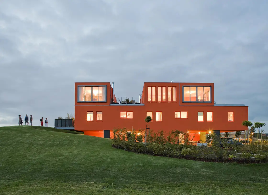 16 Funky Facades (16 Photos) - Dwell