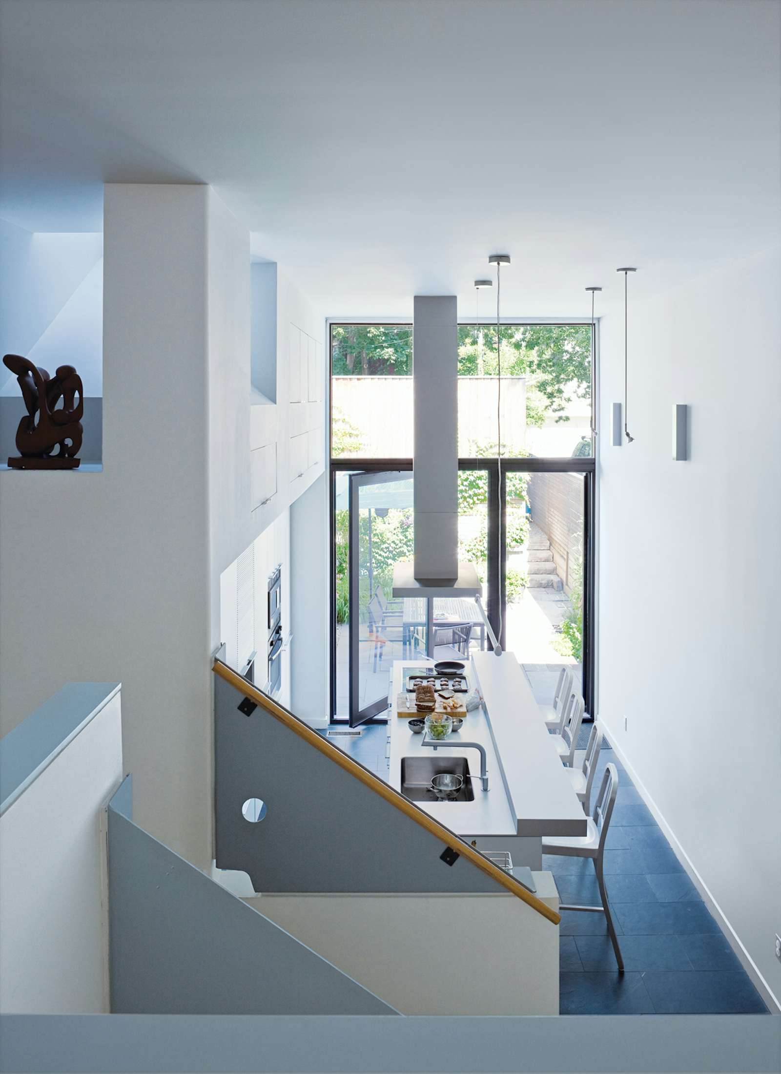 Photo 13 of 18 in Narrow Modernist Three-Story Home in Toronto - Dwell