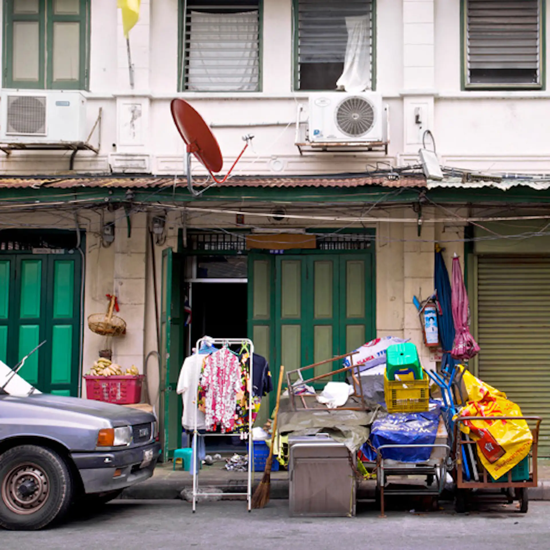 Photo 2 of 10 in Bangkok's Storied Shophouses by Diana Budds - Dwell