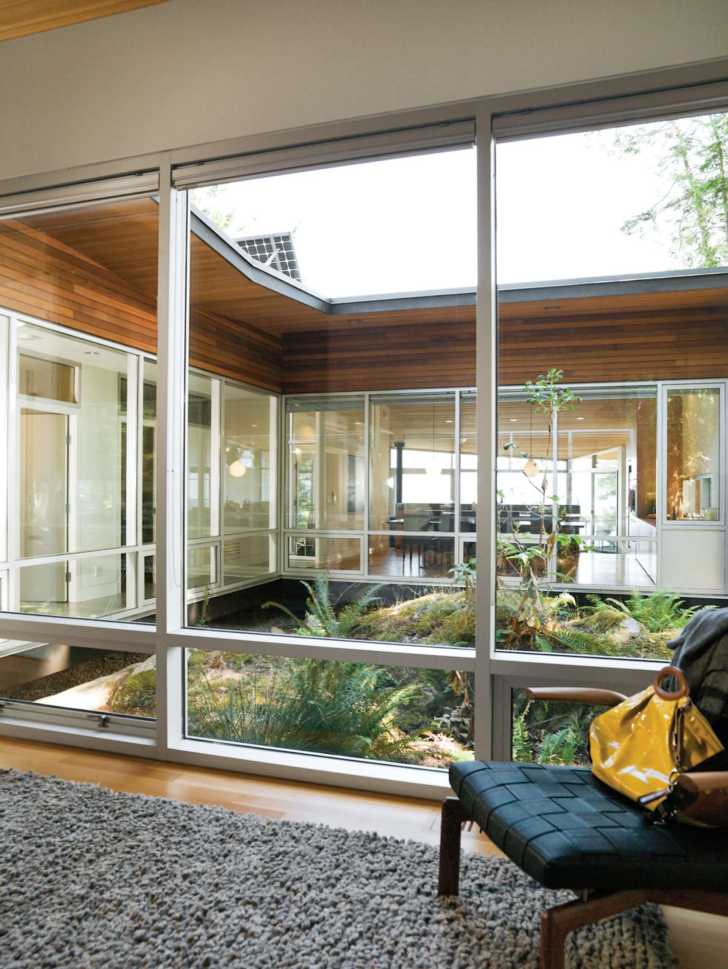 Modern Homes with Atriums - Dwell