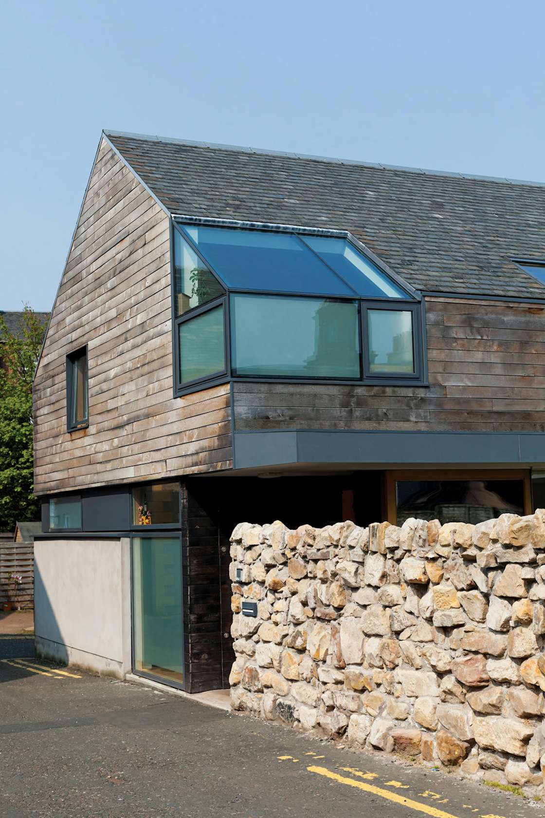 Japanese House by Konishi Gaffney Architects - Dwell