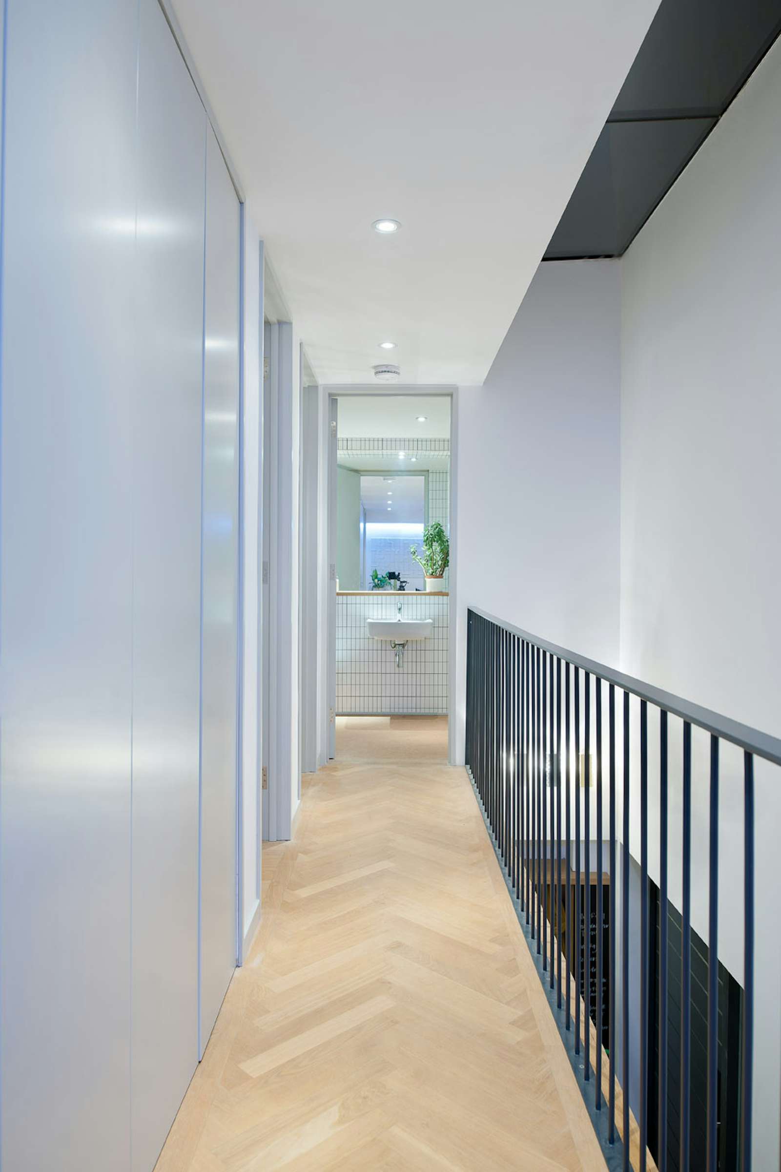 7 Basic Types of Lighting Fixtures—and When to Use Them - Dwell