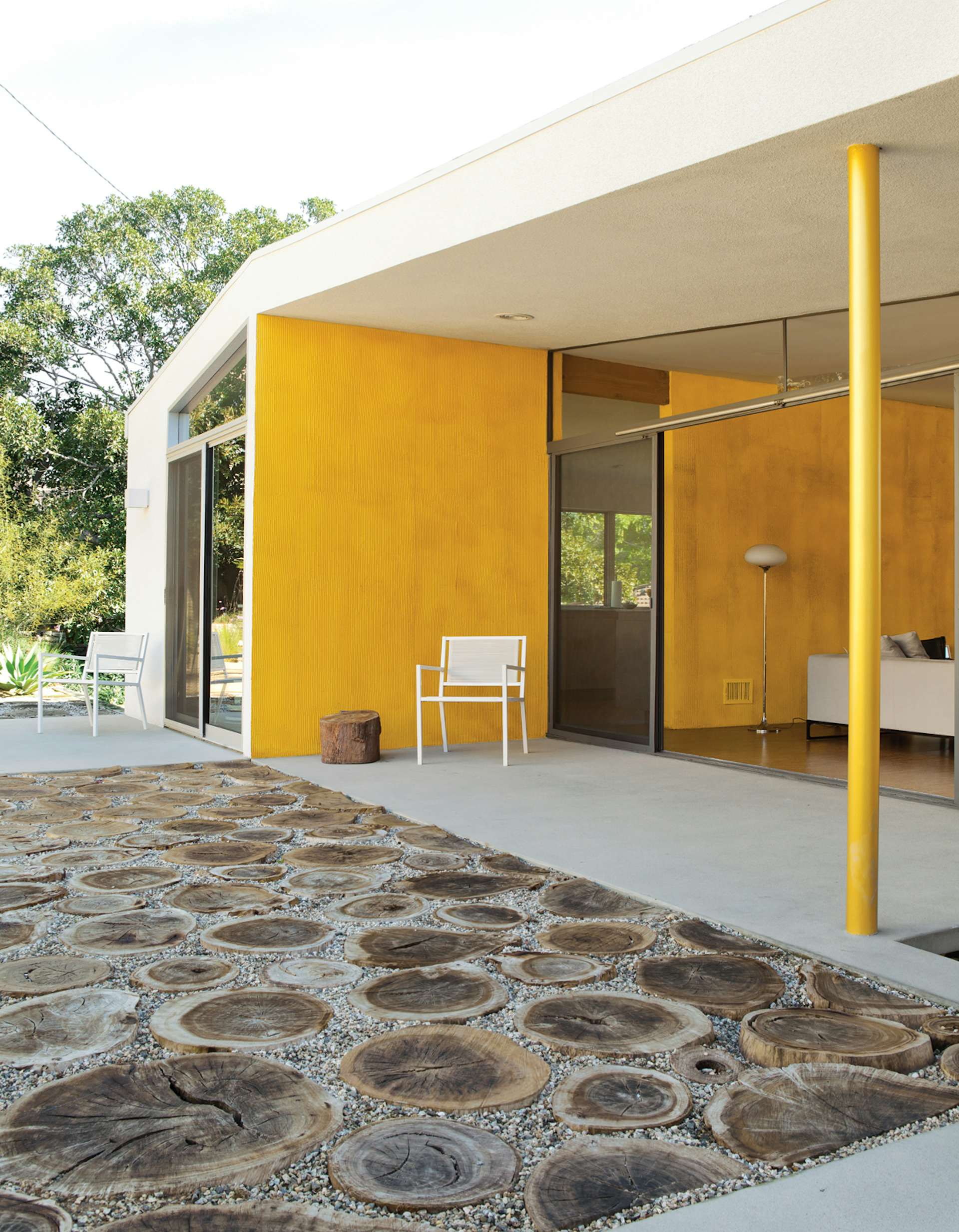 6 Modern Paint Colors That Make a Bold Statement - Dwell