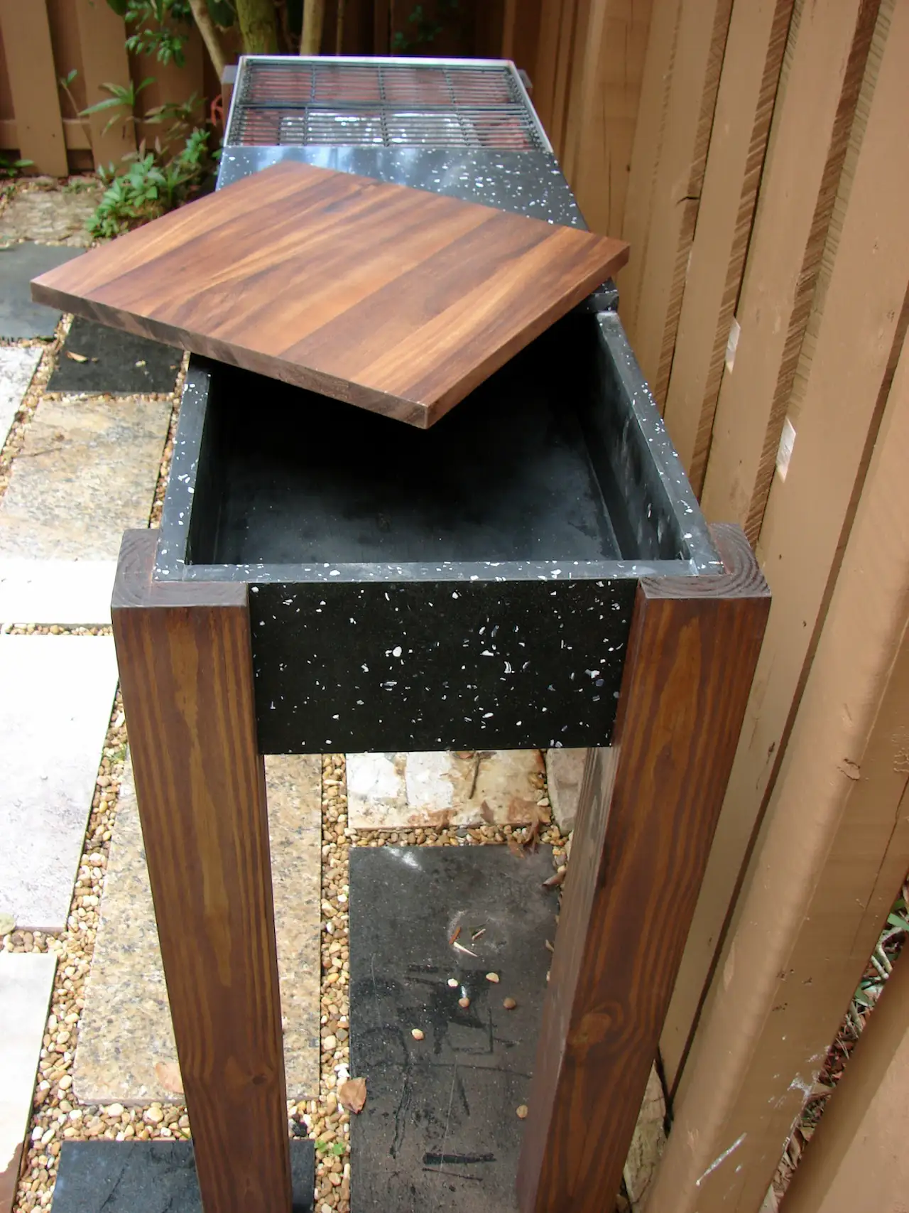 Photo 10 of 11 in Reader DIY: A Modern Granite Grill - Dwell