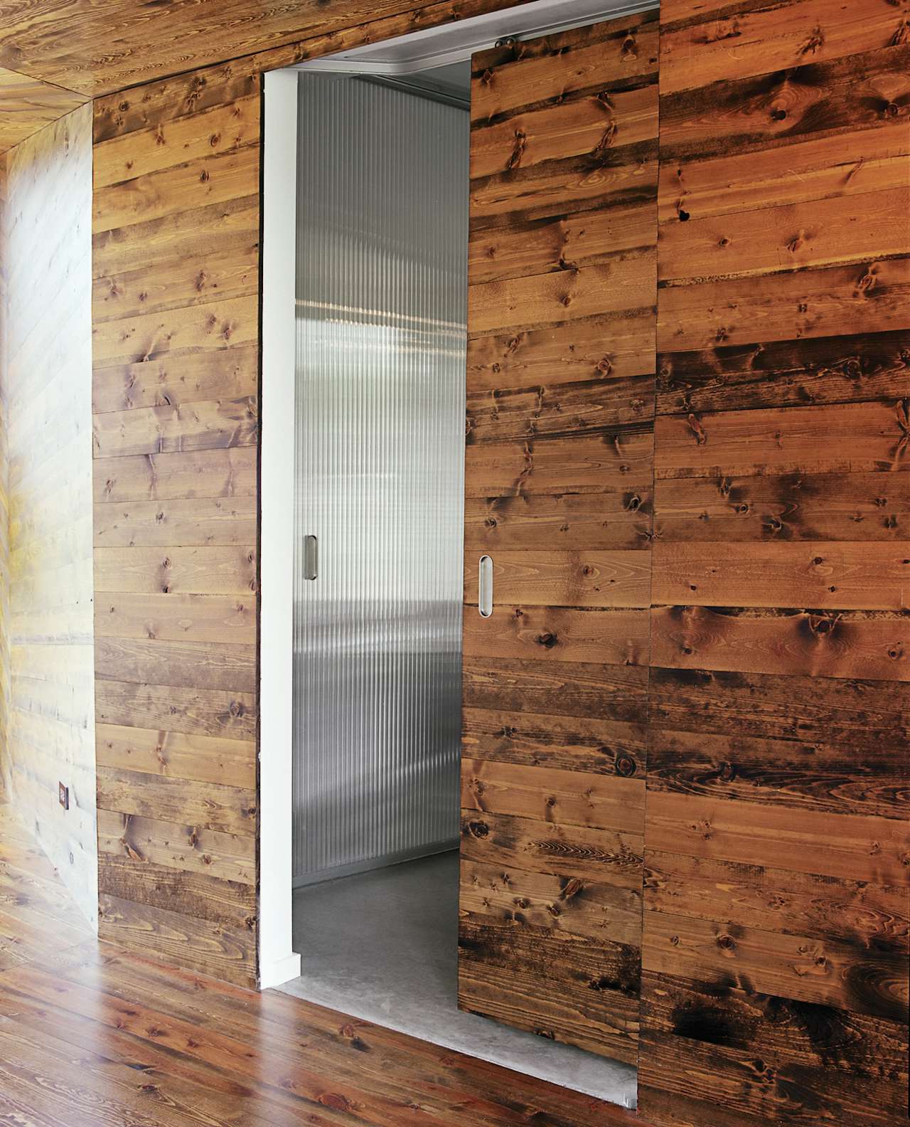 Modern Sliding Barn Door Design Ideas For Your Interior - Sliding Barn ...