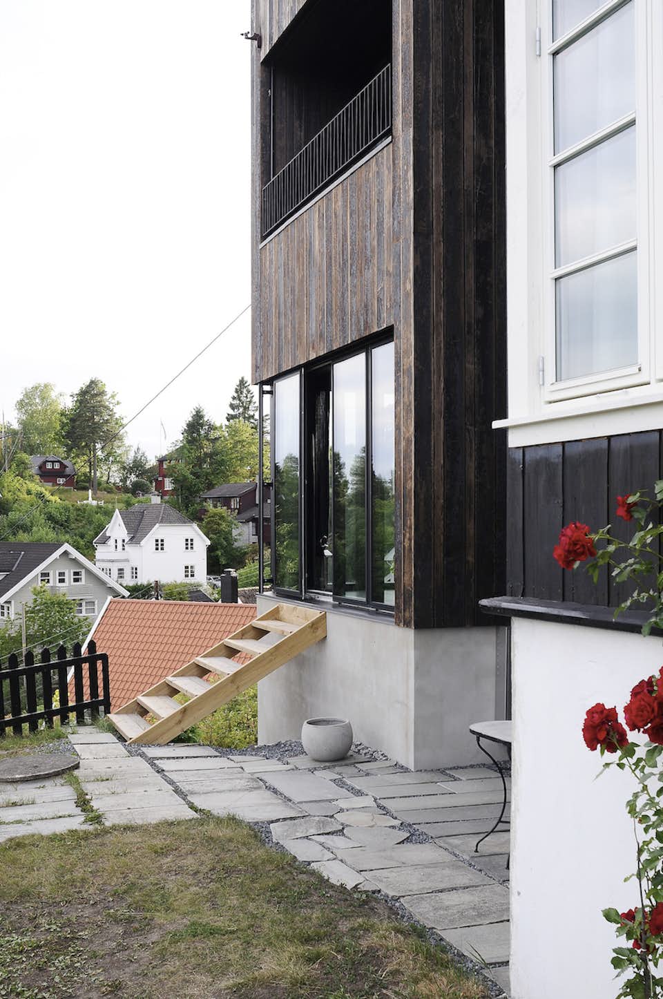 Charred Cedar (6 Photos) - Dwell