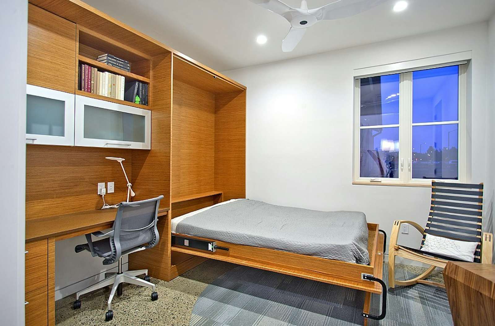 Photo 11 of 18 in 21 Modern Murphy Bed Designs That Magically Create ...