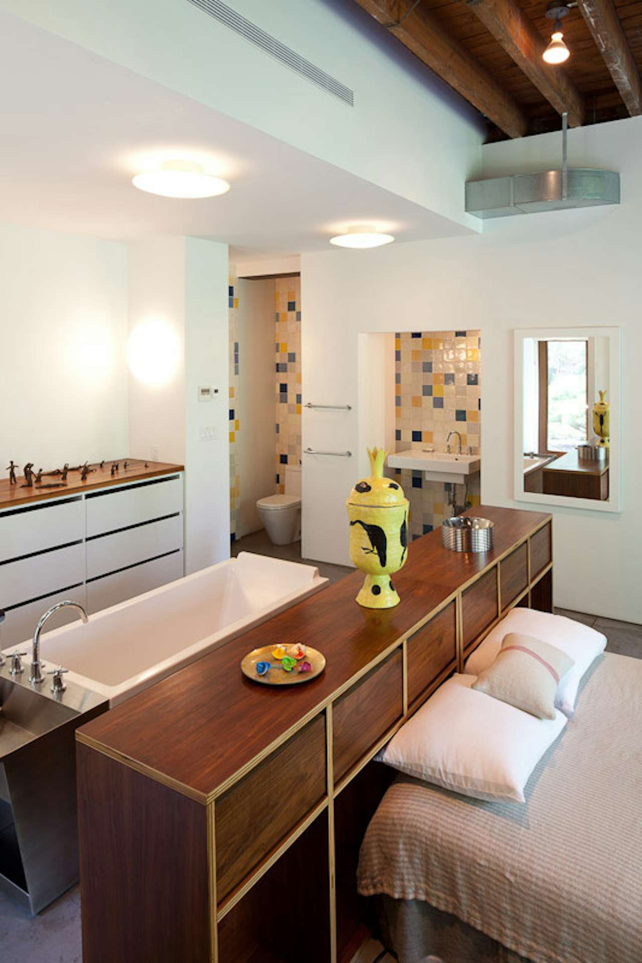 Unusual Sleeping Spaces (7 Photos) - Dwell