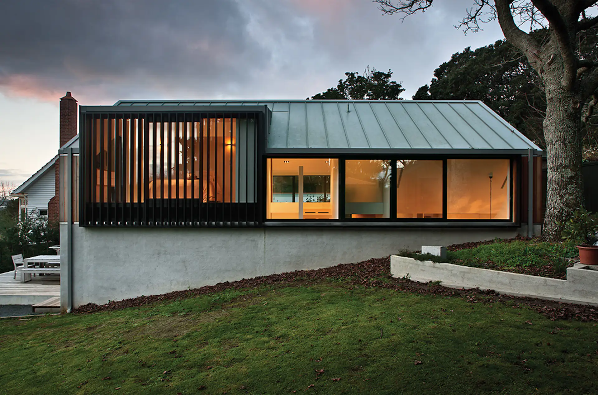 5 Energy-Efficient and Stylish Ways to Shade Your Windows - Dwell