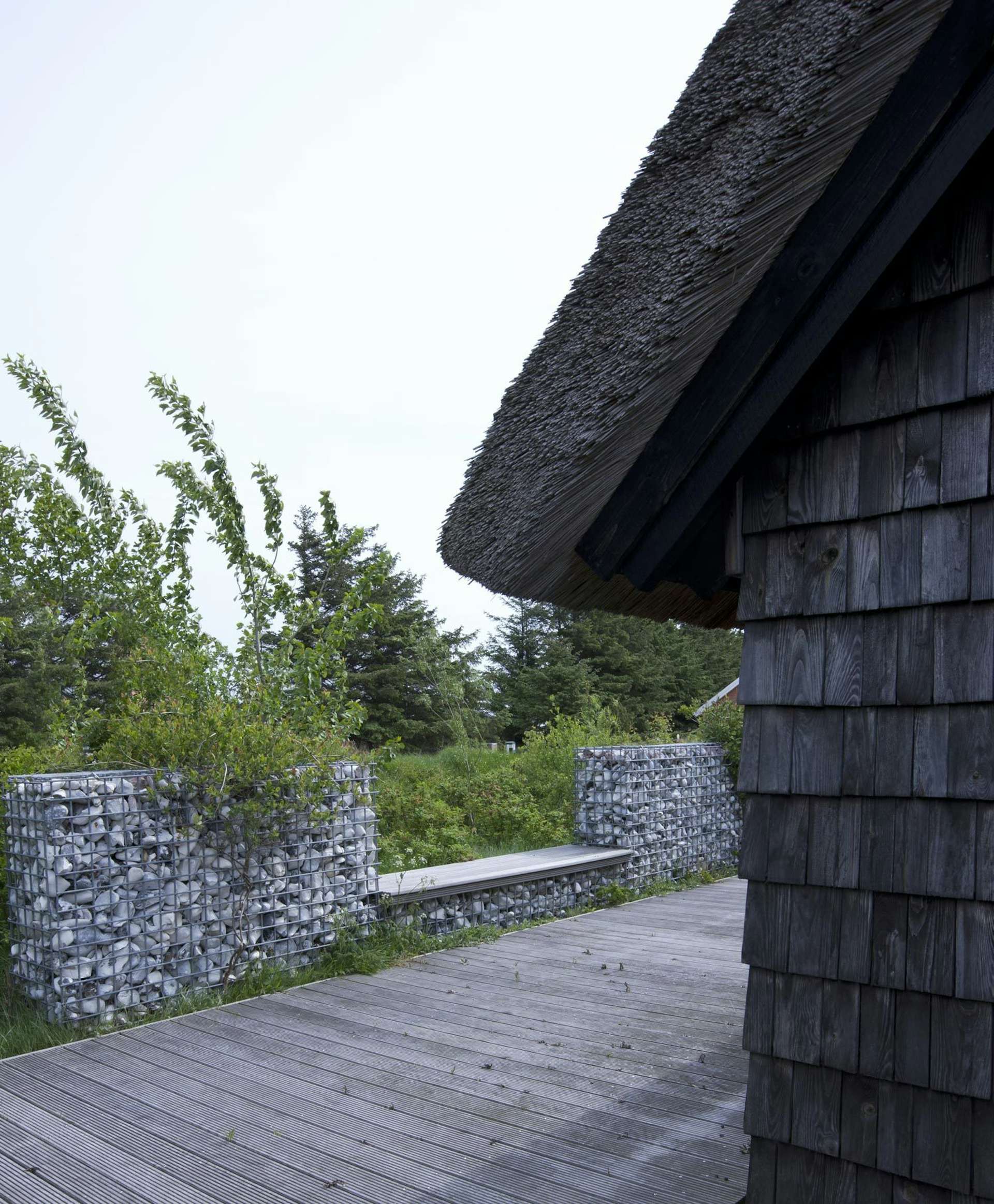 Photo 9 of 9 in A Thatched Cottage in Denmark with a Modern, Space ...