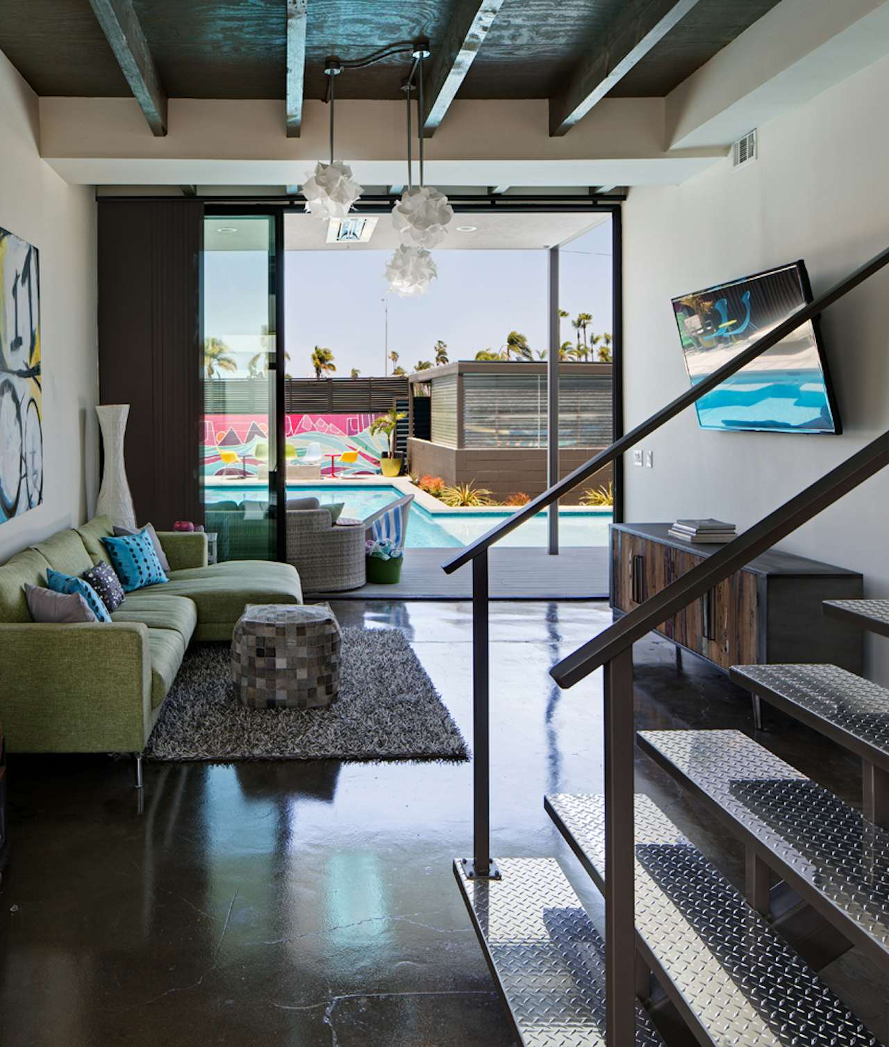 A Dull Stucco Home Becomes a Modern California Oasis - Dwell