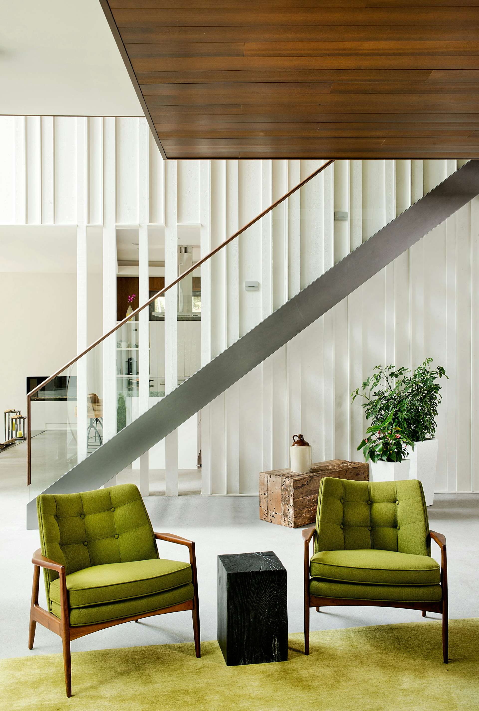 A Tranquil Lakeside Abode in Quebec Unfolds Over Six Levels - Dwell