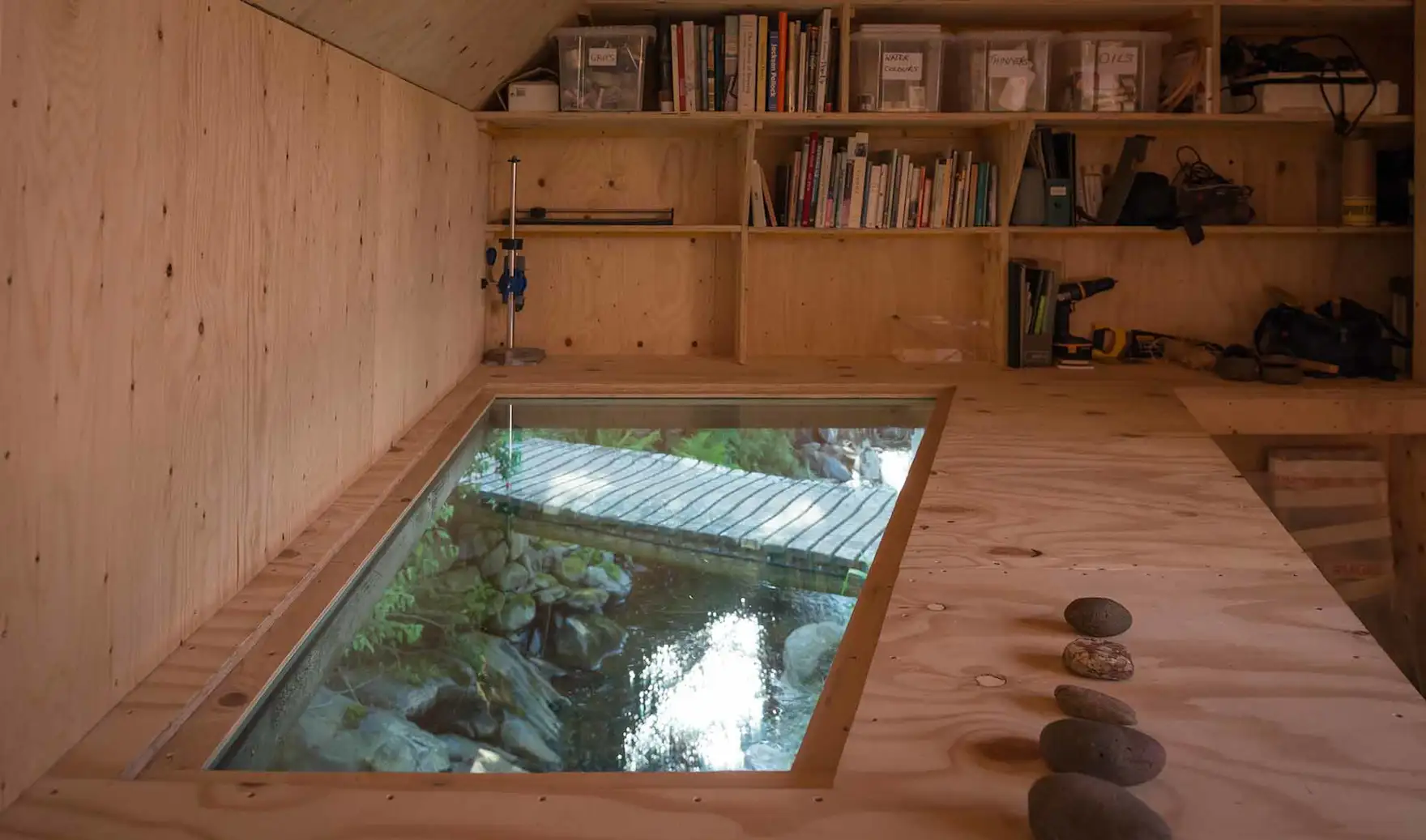 10 Gravity-Defying Cantilevered Homes - Dwell