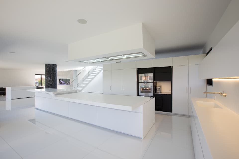 Photo 8 of 8 in A Sliding Countertop that Brings Minimalist Elegance to ...