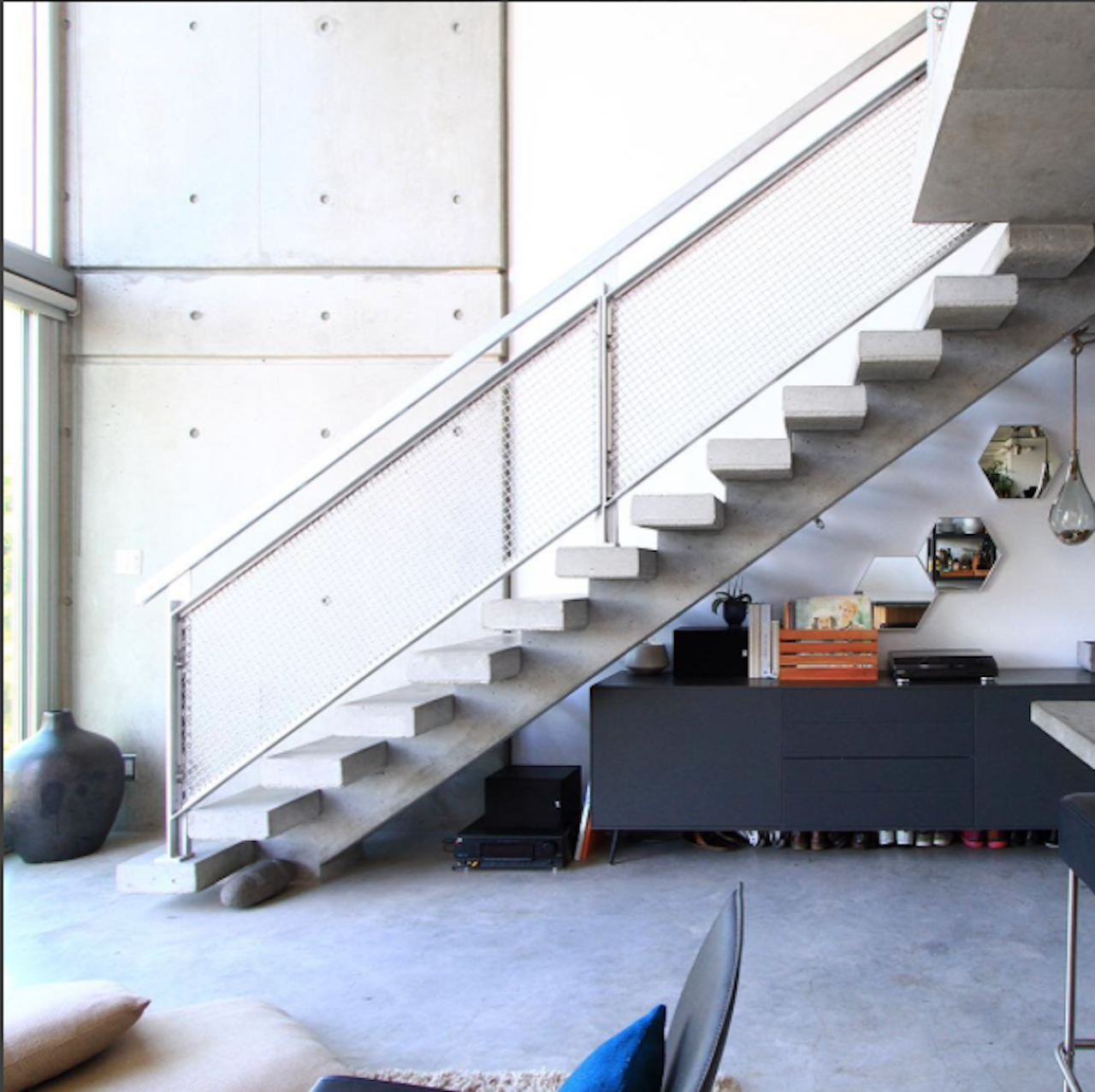 Photo of the Week: Floating Concrete Staircase by Architect Arthur ...