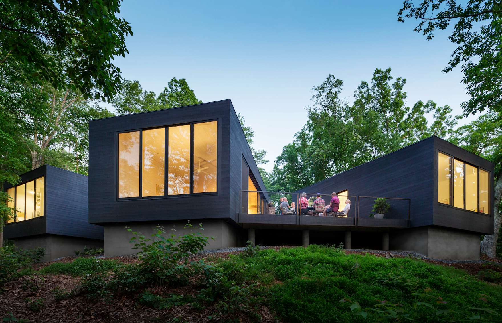 Photo 3 of 9 in Three Joined Cabins Turn This Virginia Retreat Into a ...