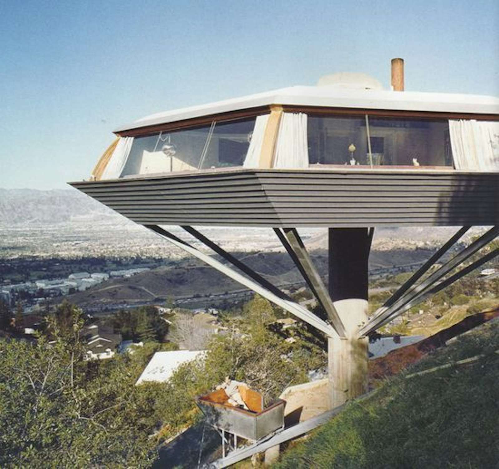 Photo 5 of 22 in 22 Spectacular Homes That Star on the Silver Screen ...