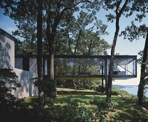 There's No Shortage of Glass in These 7 Homes Designed by Philip ...