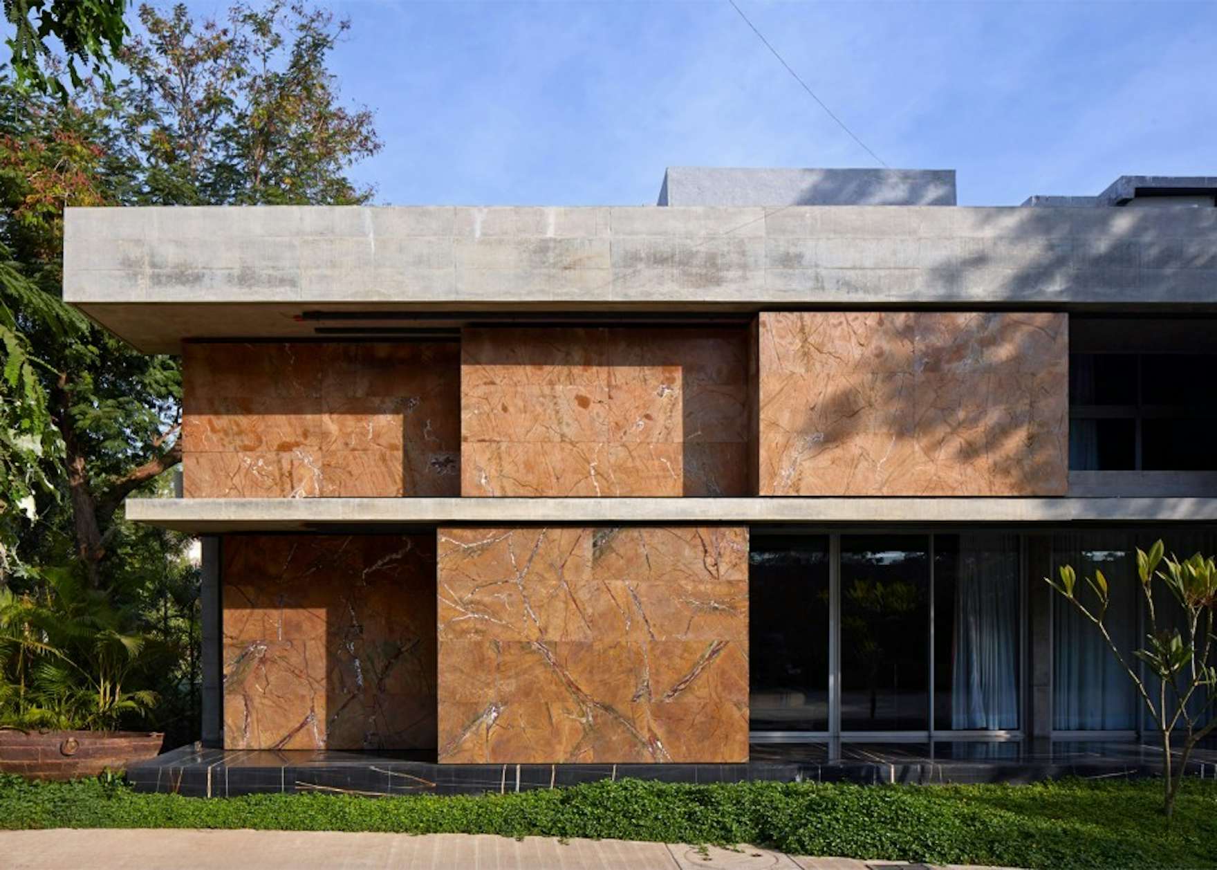 Shape-Shifting Architecture: 10 Buildings That Move or Change Form - Dwell