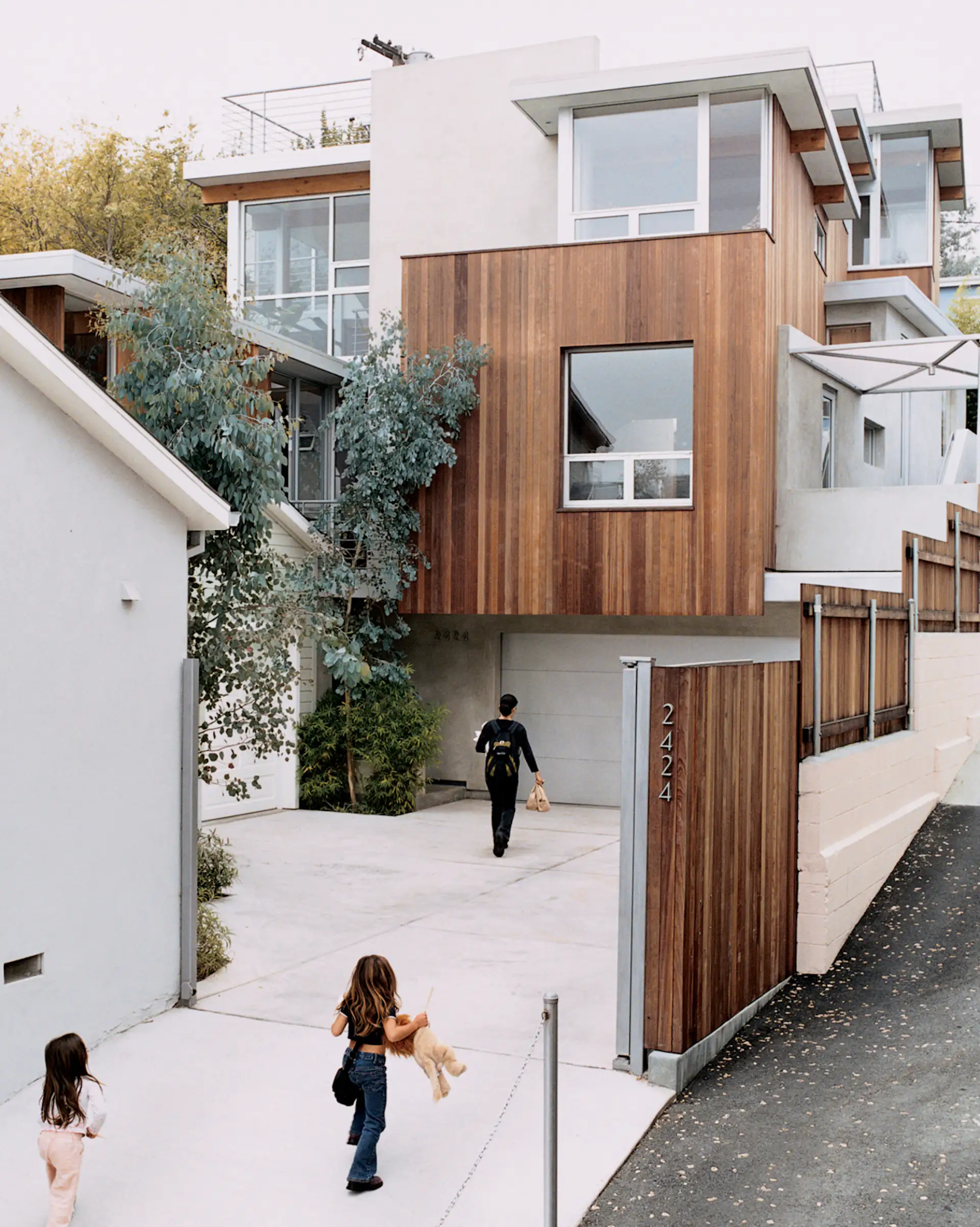 8 Modern Driveways - Dwell