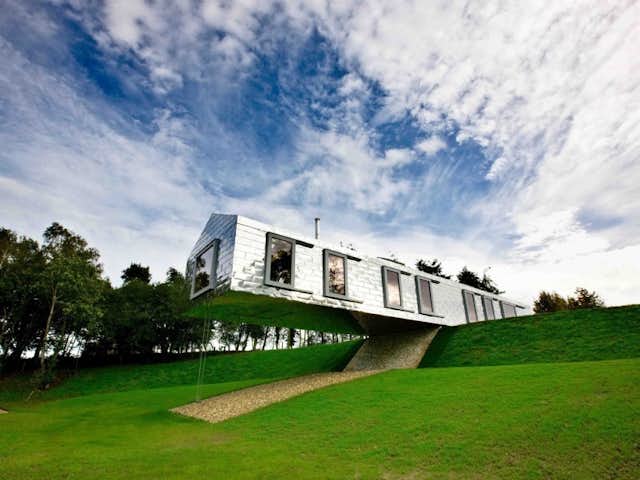 Balancing Barn (12 Photos) - Dwell