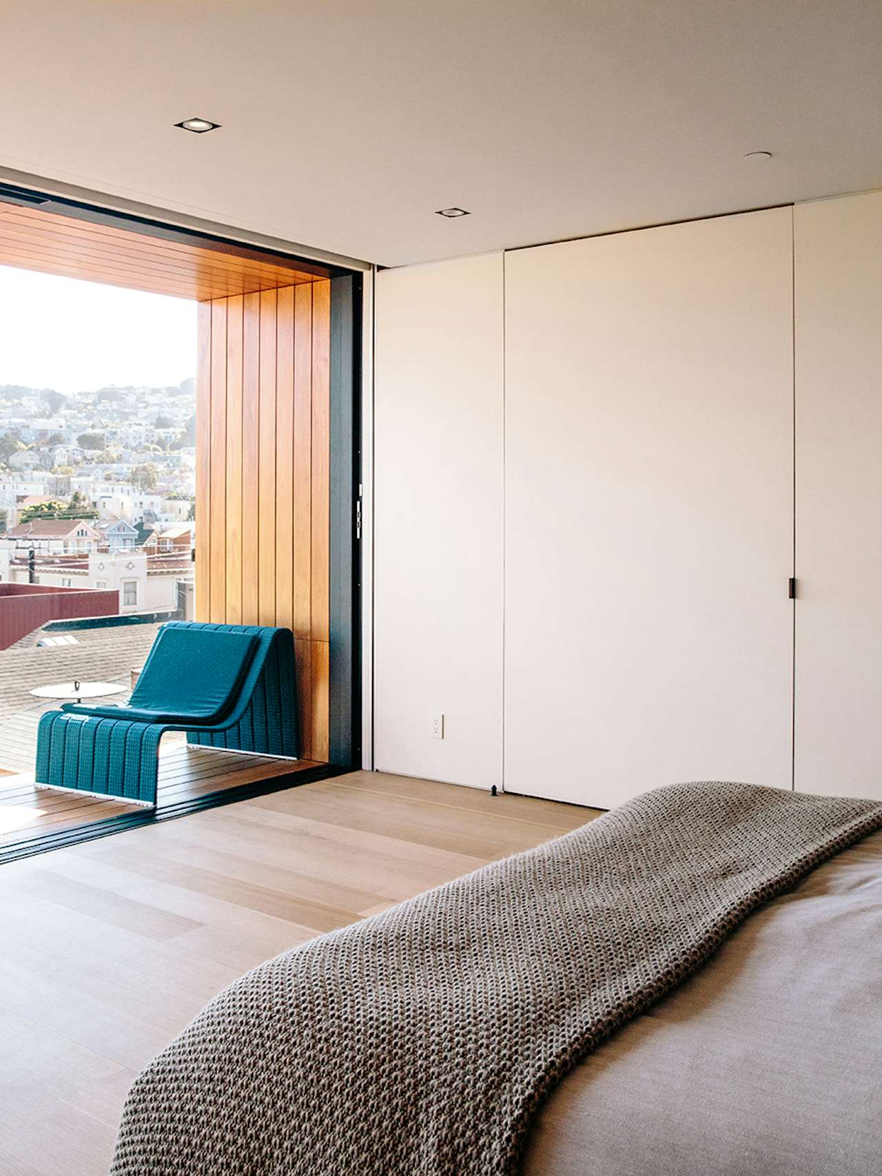 Conrad Residence (15 Photos) - Dwell